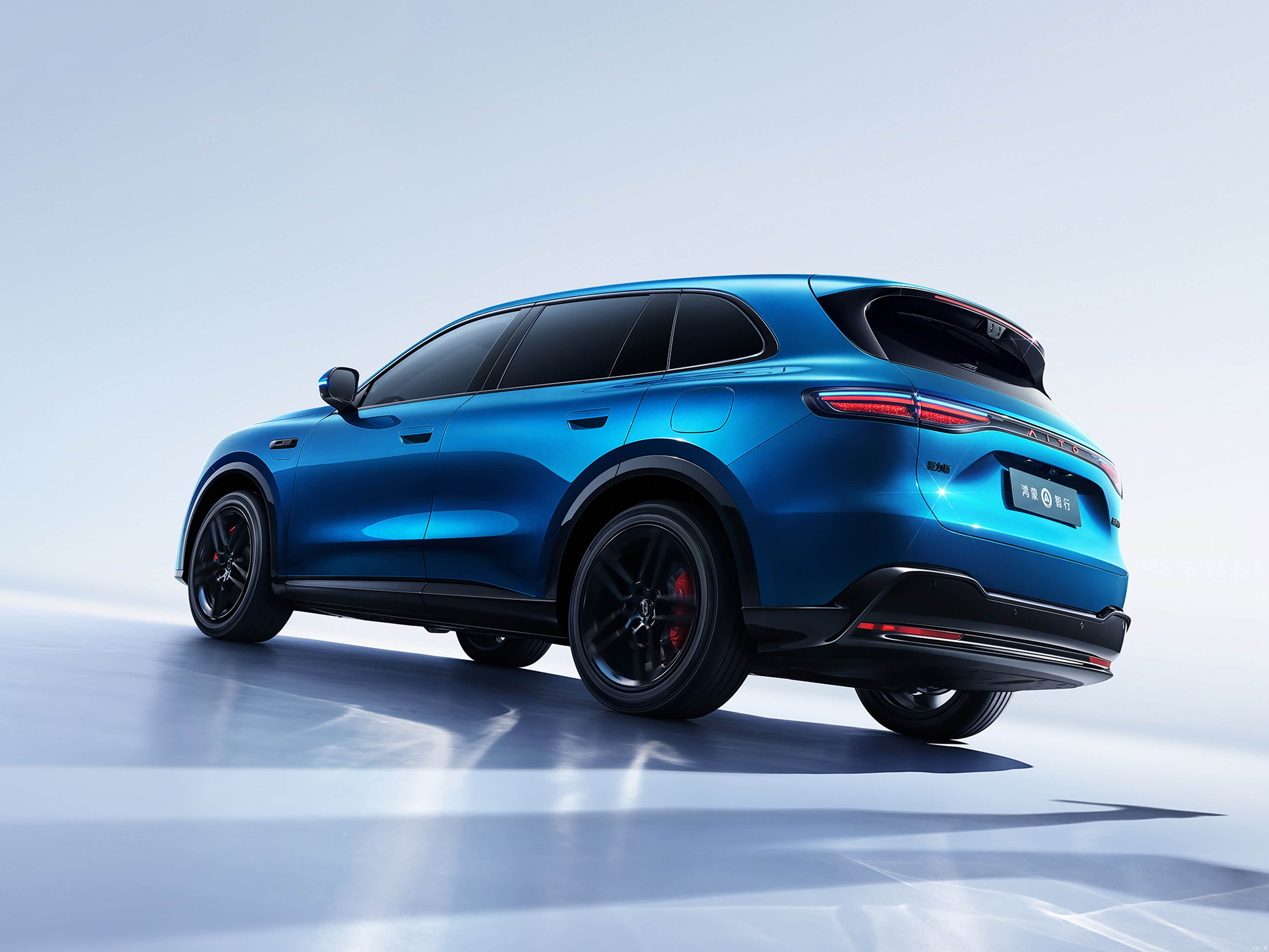 Aito M6 targeting the 250,000 RMB-level family SUV market - DailyRevs