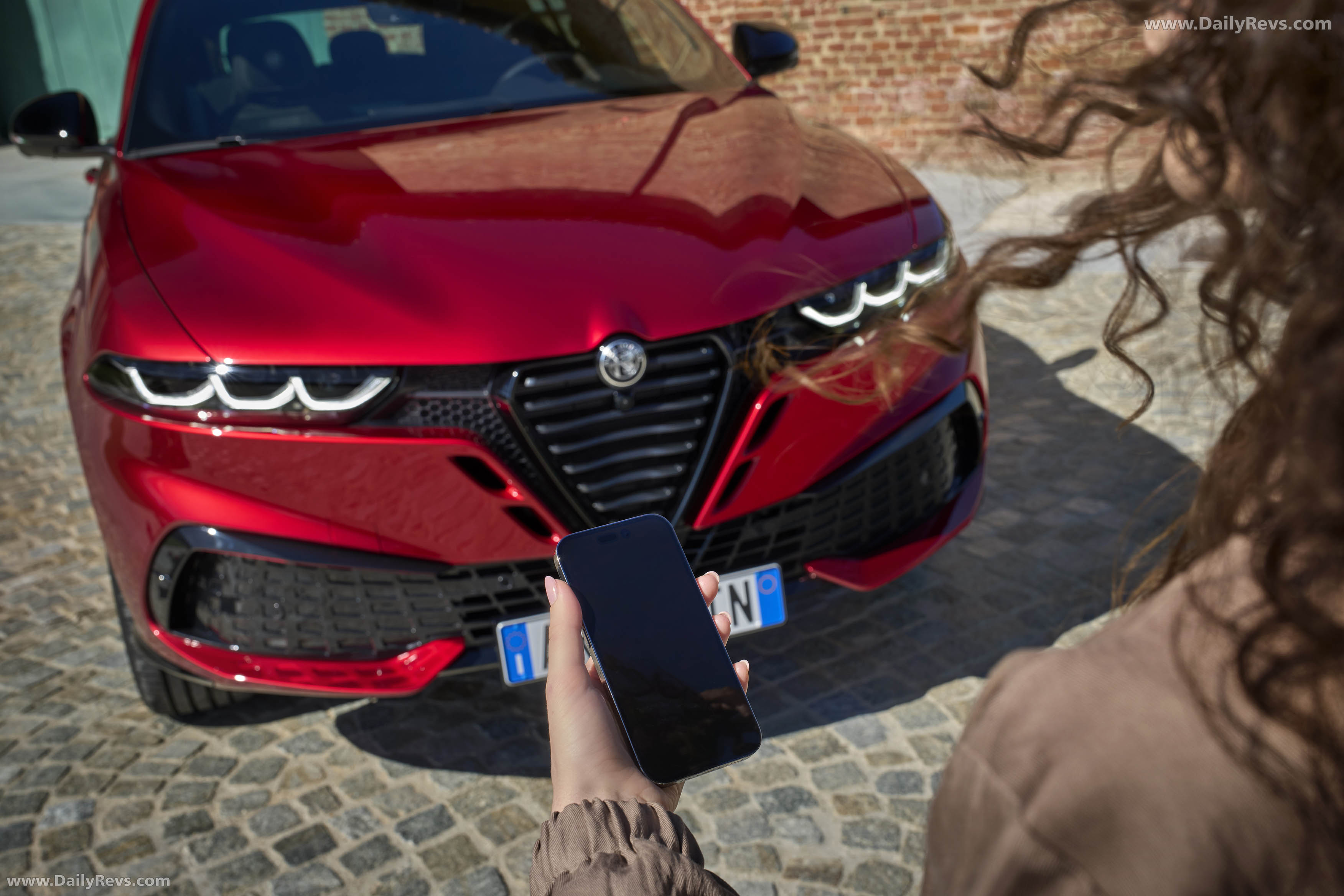 2026 Alfa Romeo Tonale Sport Speciale - Redefines Compact SUV Elegance ...