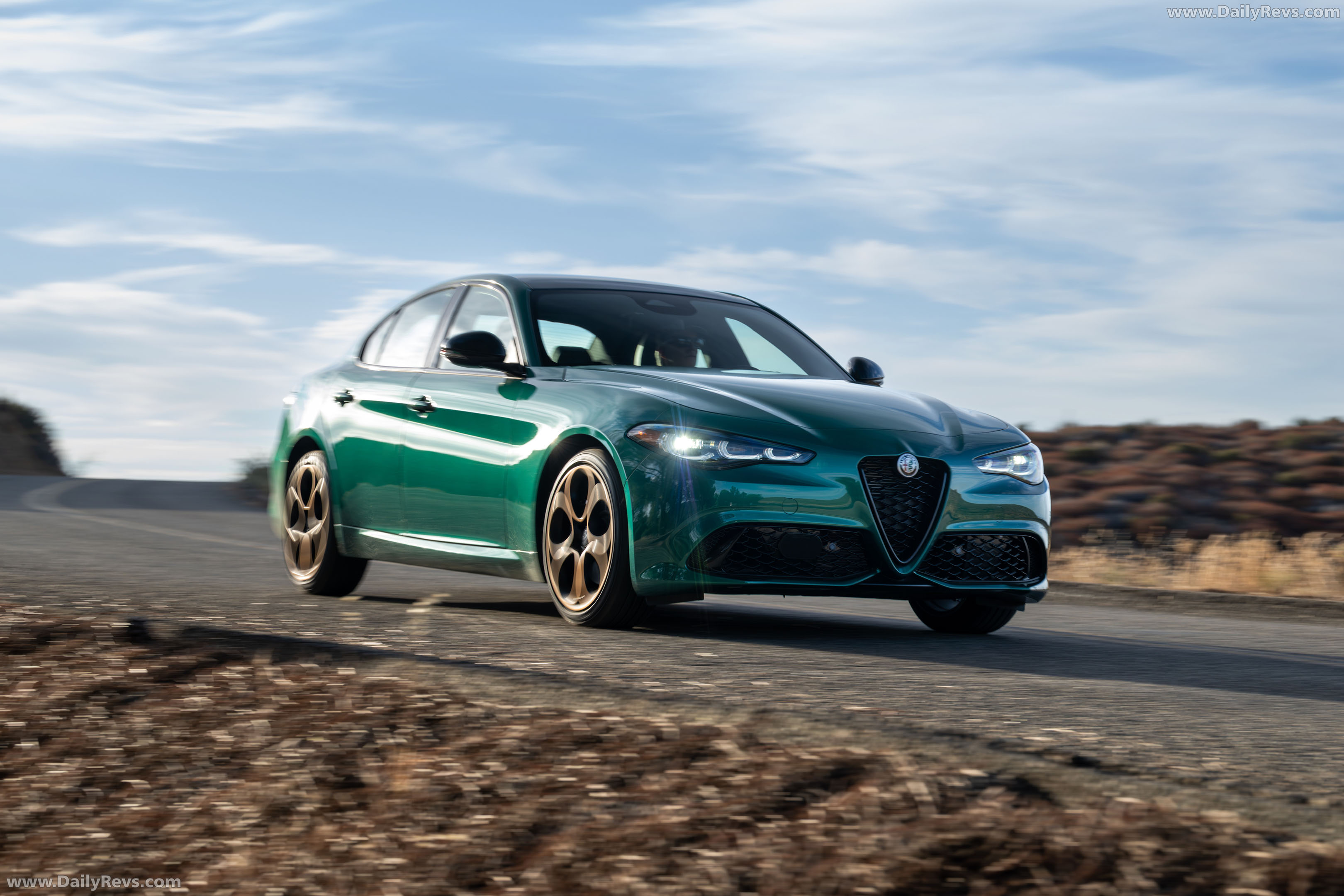 Alfa Romeo Giulia Intensa highlights the brand’s heritage of Italian ...