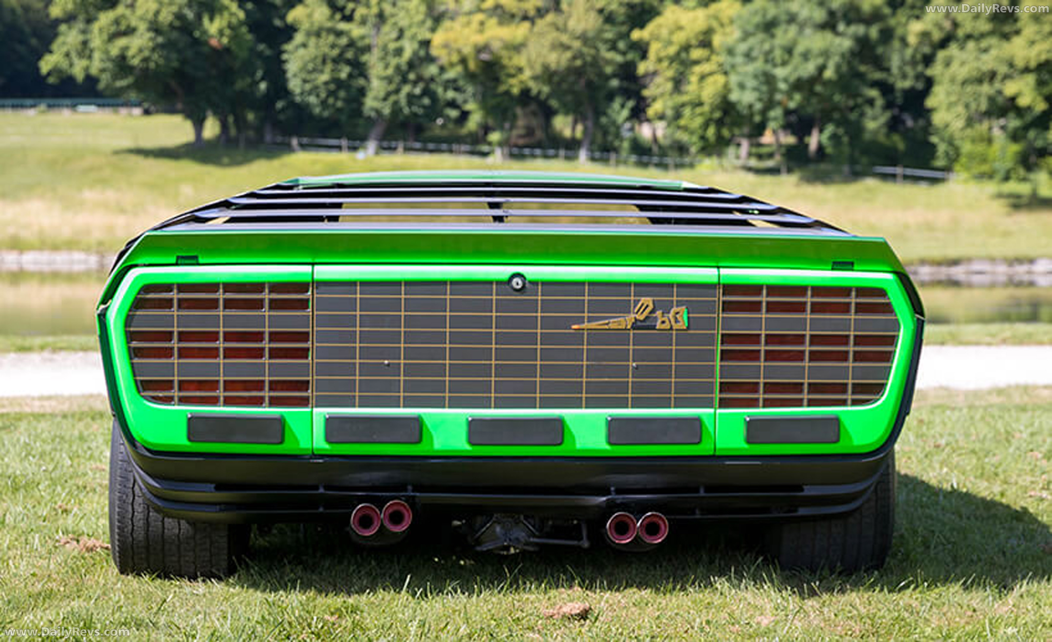 Alfa Romeo Carabo Concept - revolutionary concept car - DailyRevs