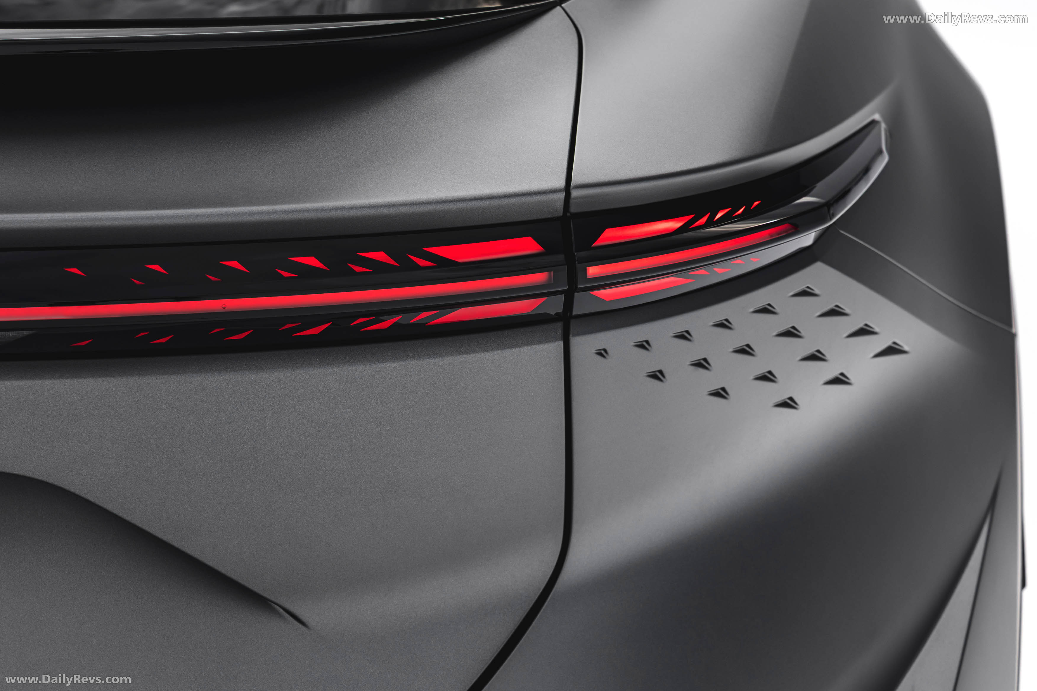 2025 Alpine A390 GTS - French Flair Meets Electric Performance - DailyRevs