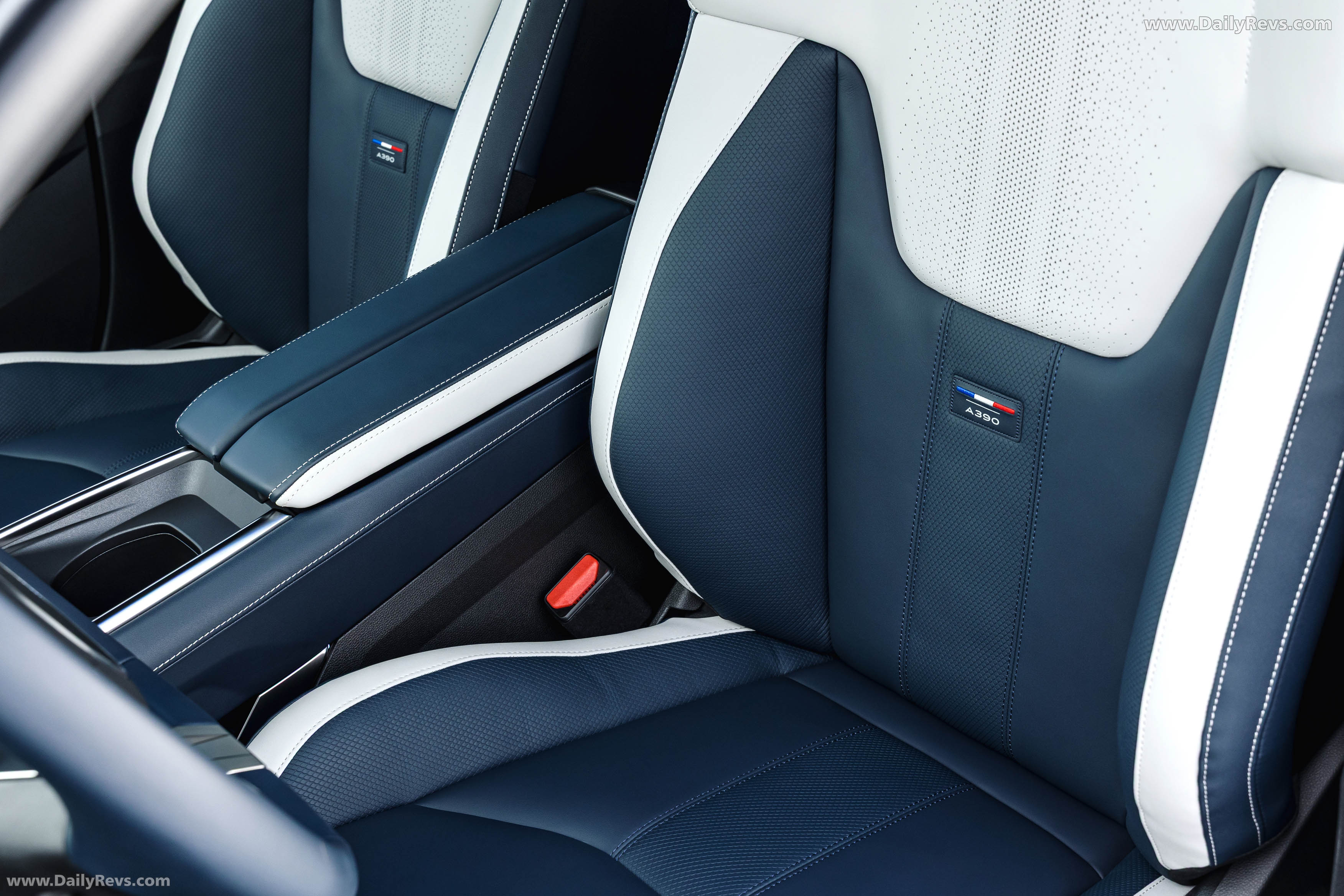 2025 Alpine A390 GTS - French Flair Meets Electric Performance - DailyRevs