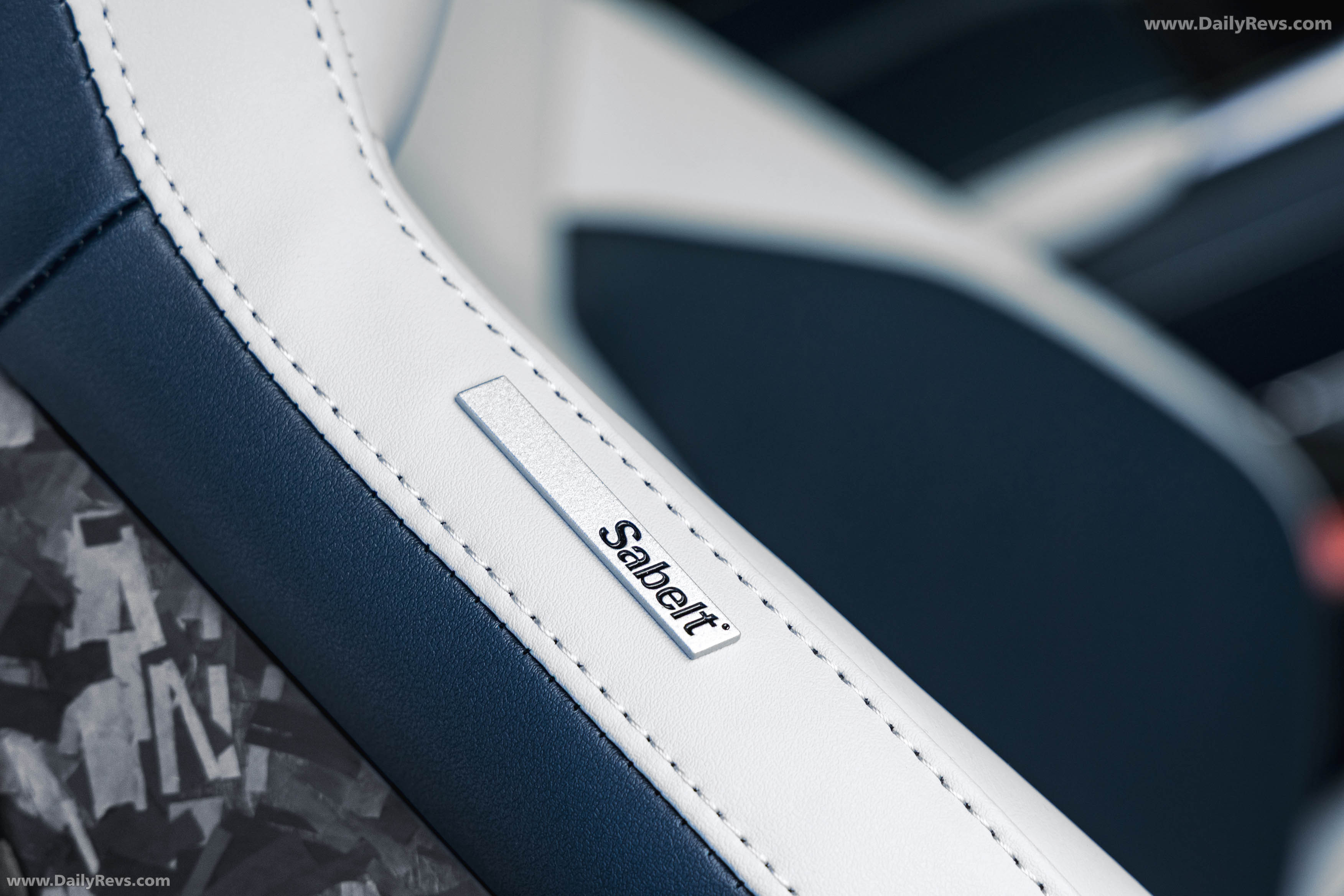 2025 Alpine A390 GTS - French Flair Meets Electric Performance - DailyRevs