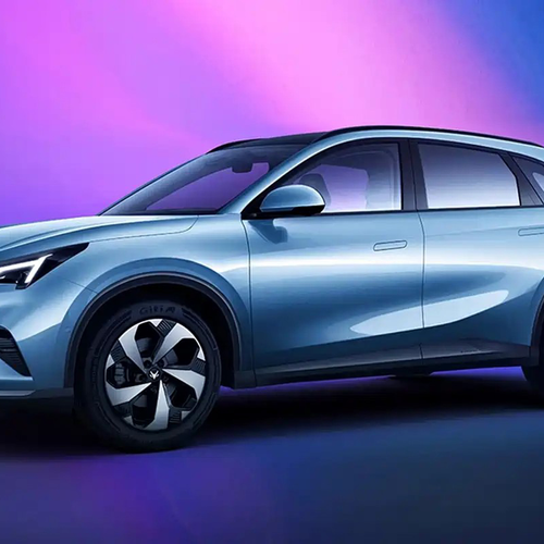 2026 Arcfox Alpha T5 EREV - More Range and Subtle Refinement - DailyRevs