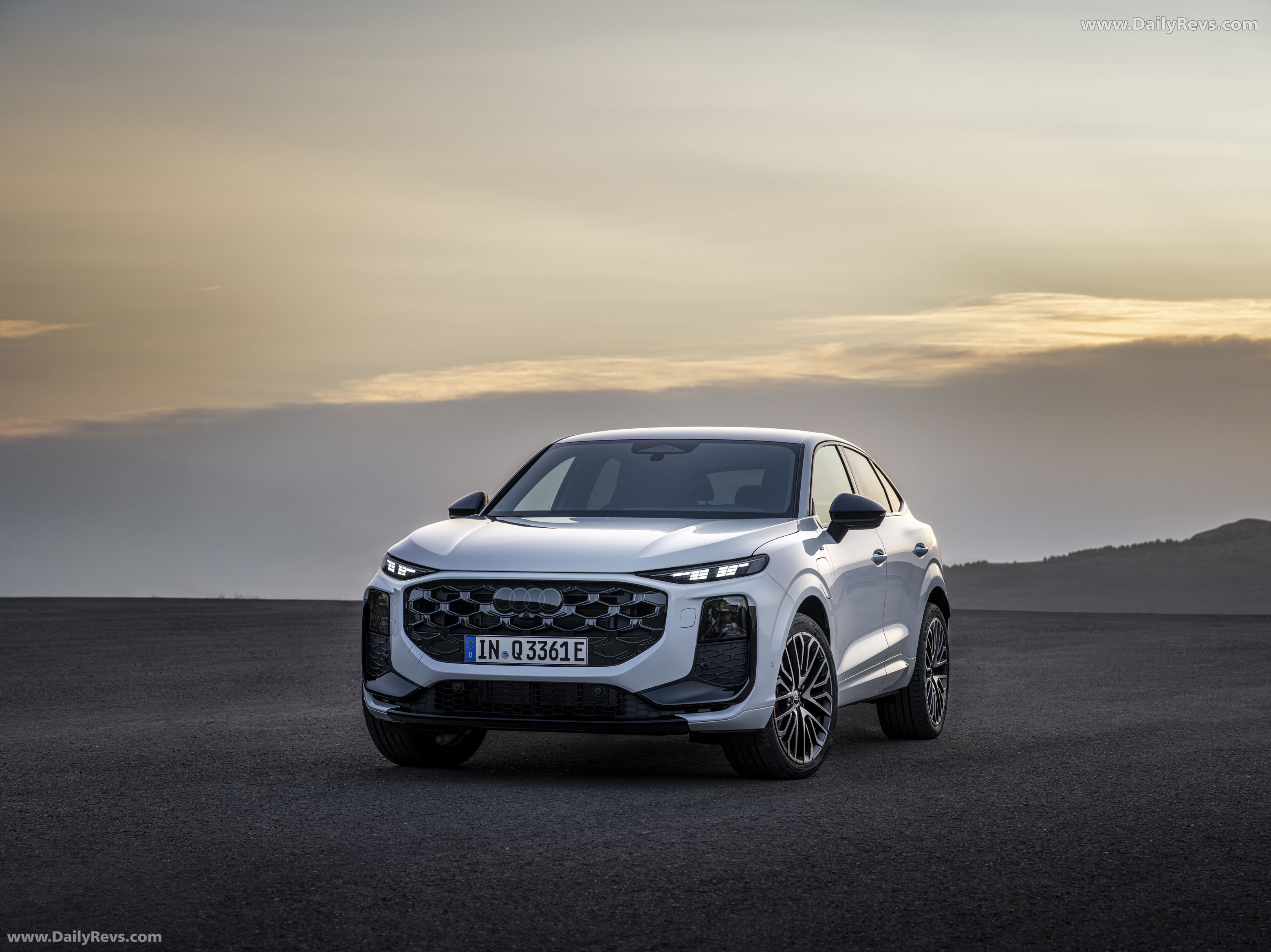 2026 Audi Q3 Sportback e-hybrid F3 - Q3 Arrives with Advanced PHEV ...