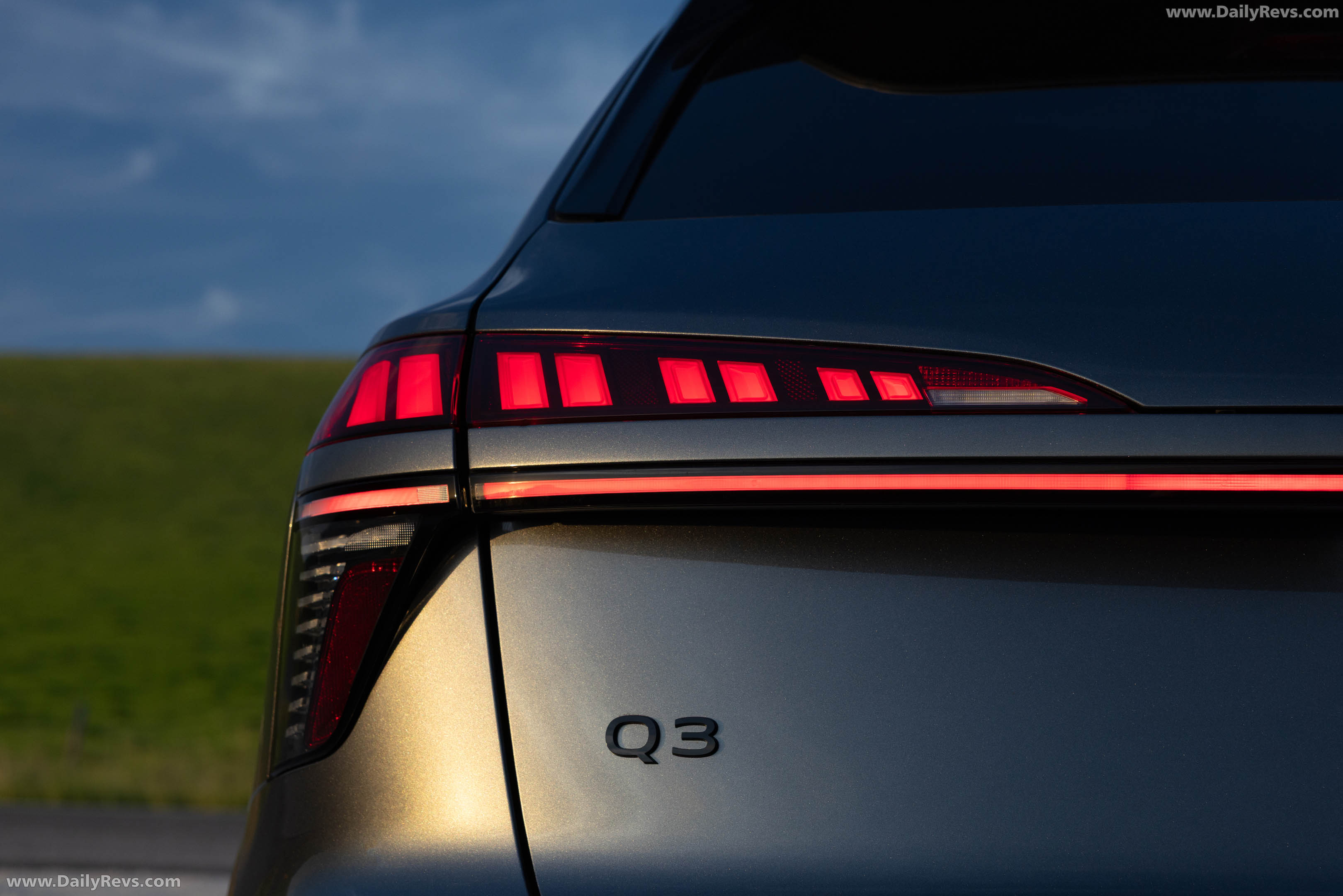 2026 Audi Q3 F3 - Audi Challenging the BMW X1 and Volvo XC40 - DailyRevs