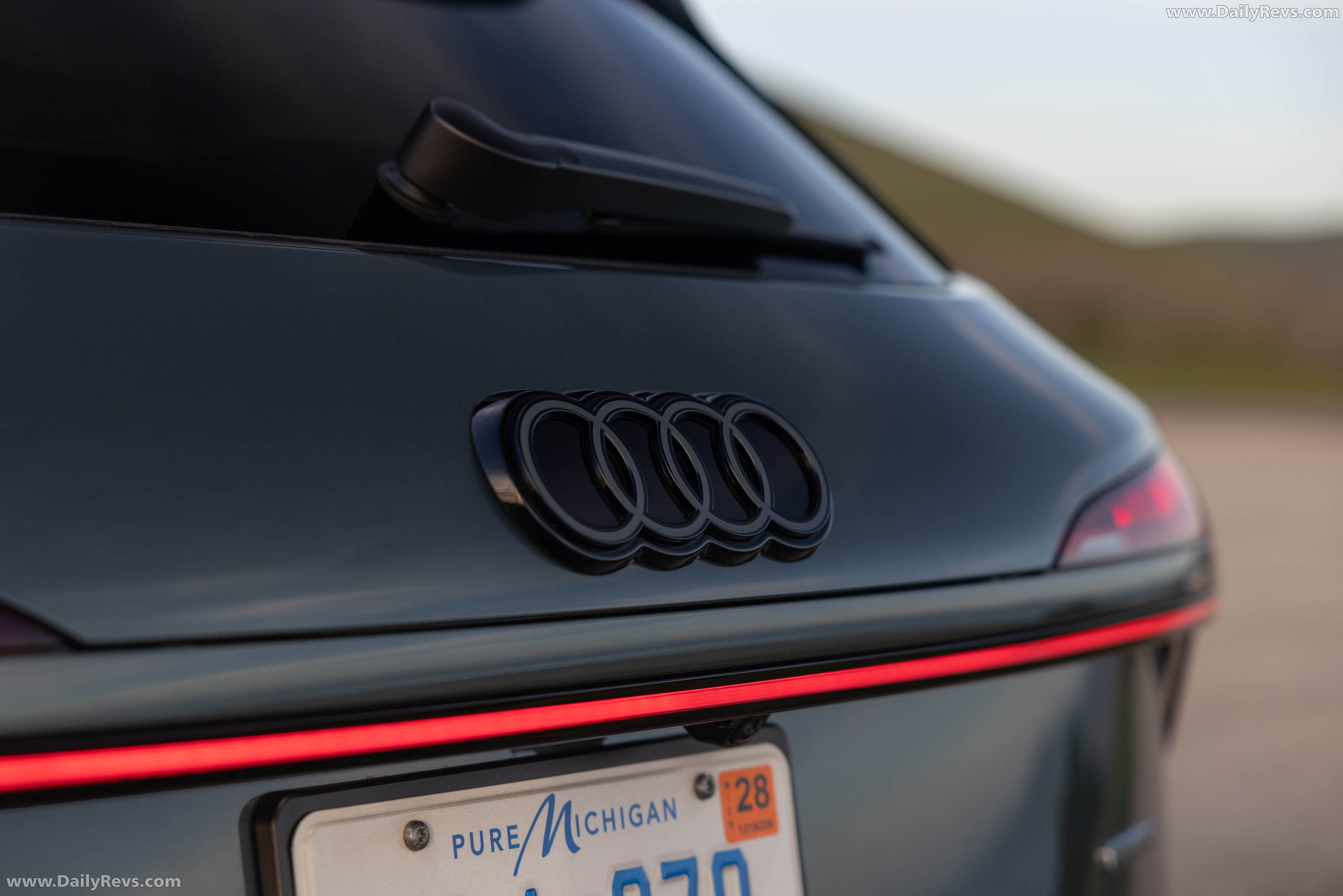 2026 Audi Q3 F3 - Audi Challenging the BMW X1 and Volvo XC40 - DailyRevs
