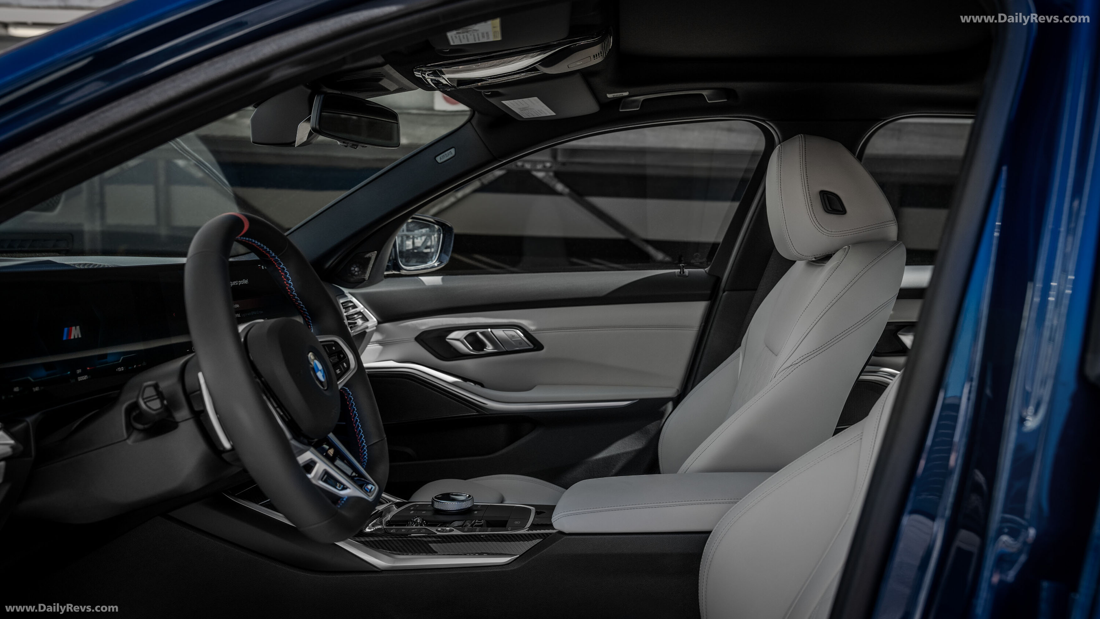 2026 BMW M340i xDrive 50 Jahre G20 Avus Blue - BMW Canada Celebrates a ...
