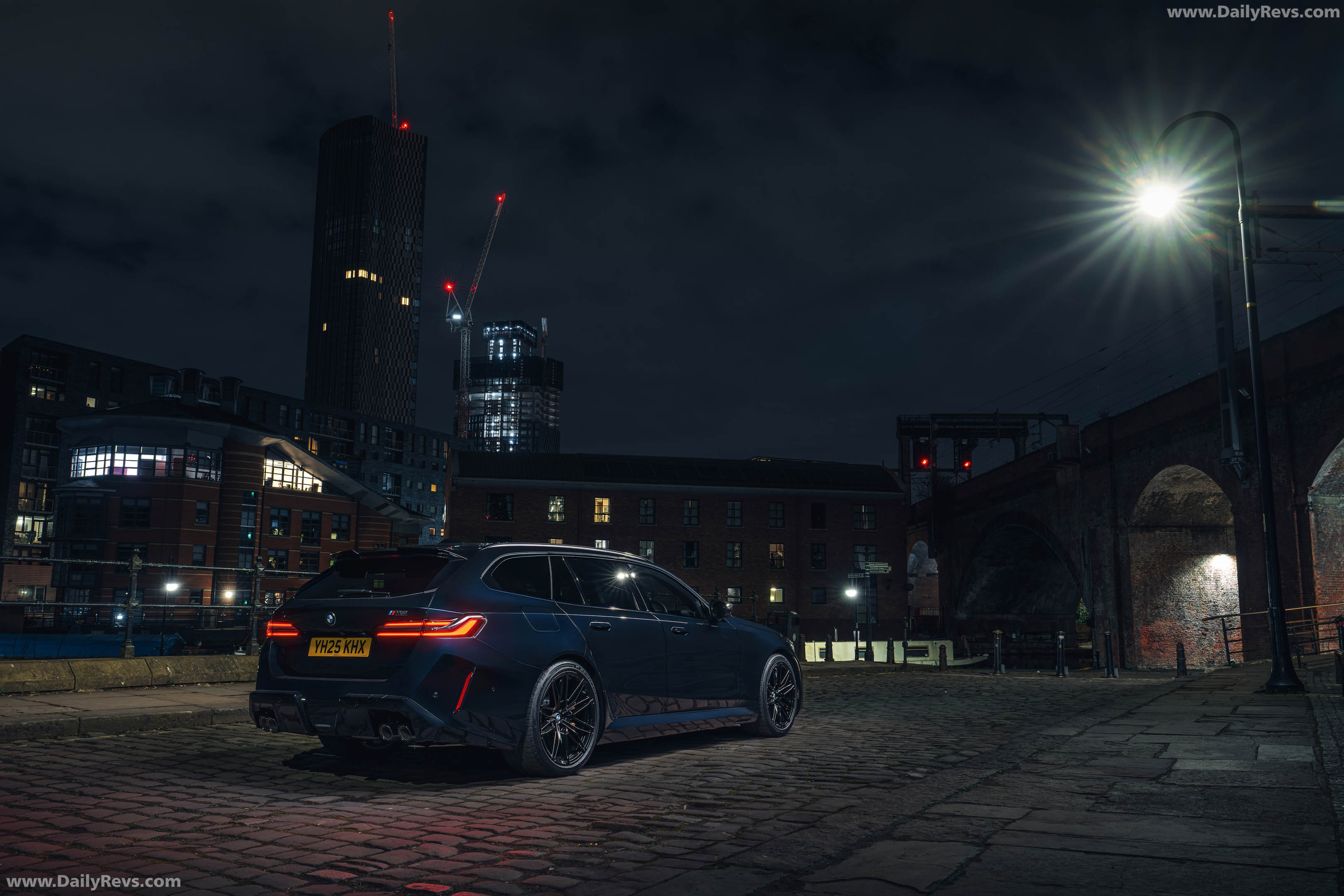 2025 BMW M5 Touring G99 UK Version Arrives - DailyRevs