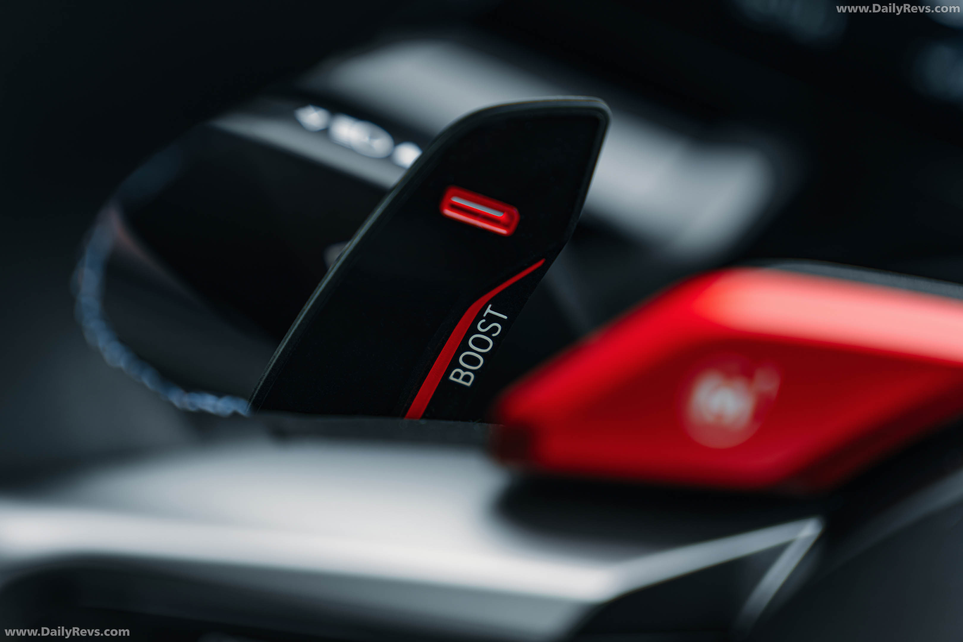 2025 BMW M5 Touring G99 UK Version Arrives - DailyRevs