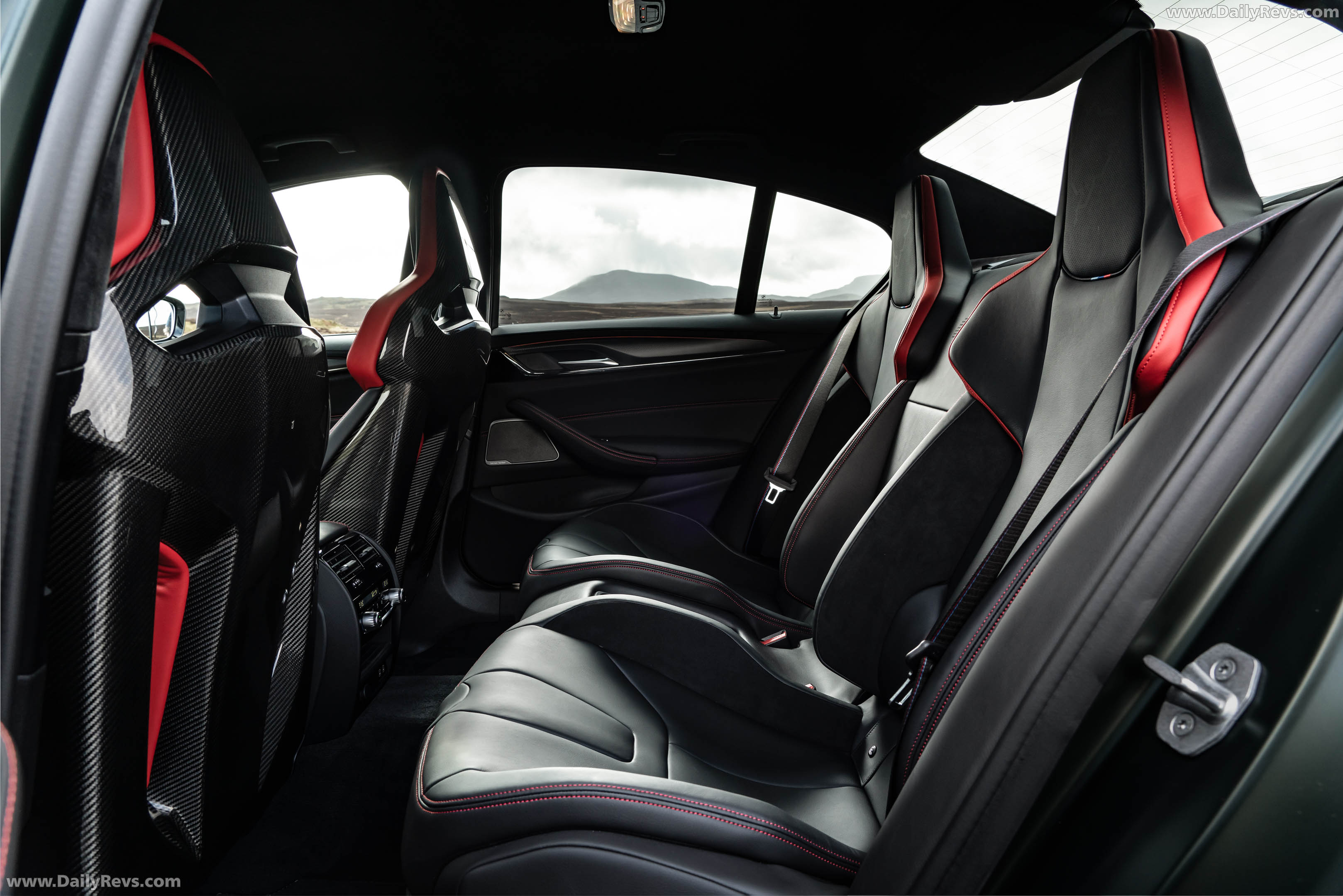 2022 BMW M5 CS F90 UK Version - Limited-run fastest and most powerful ...
