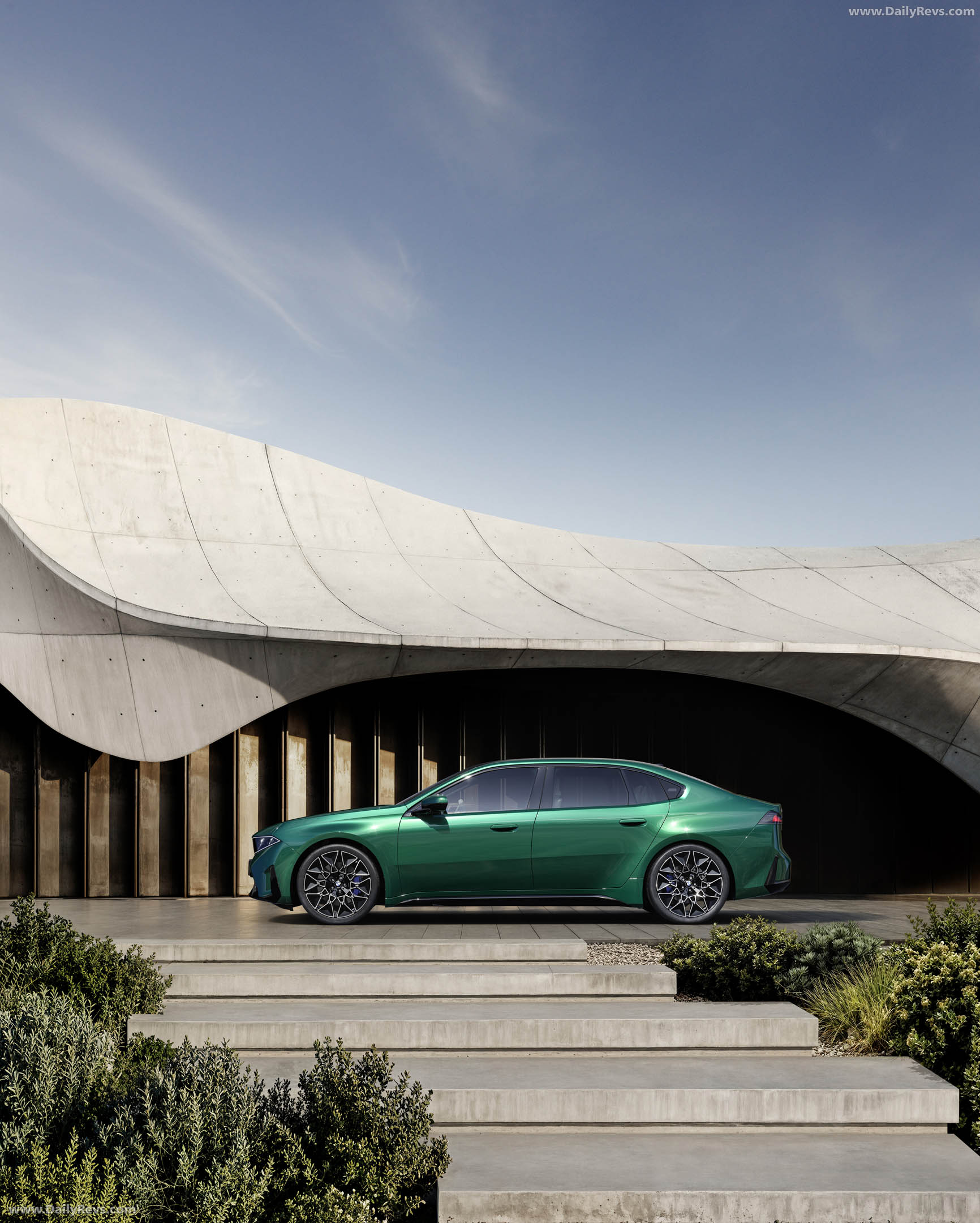 BMW i3 Long Wheelbase - a completely redesigned exterior and driving ...