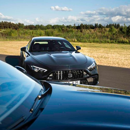 2026 Brabus Rocket GTS Deep Blue - A 1,000 hp Carbon-Fiber Shooting ...