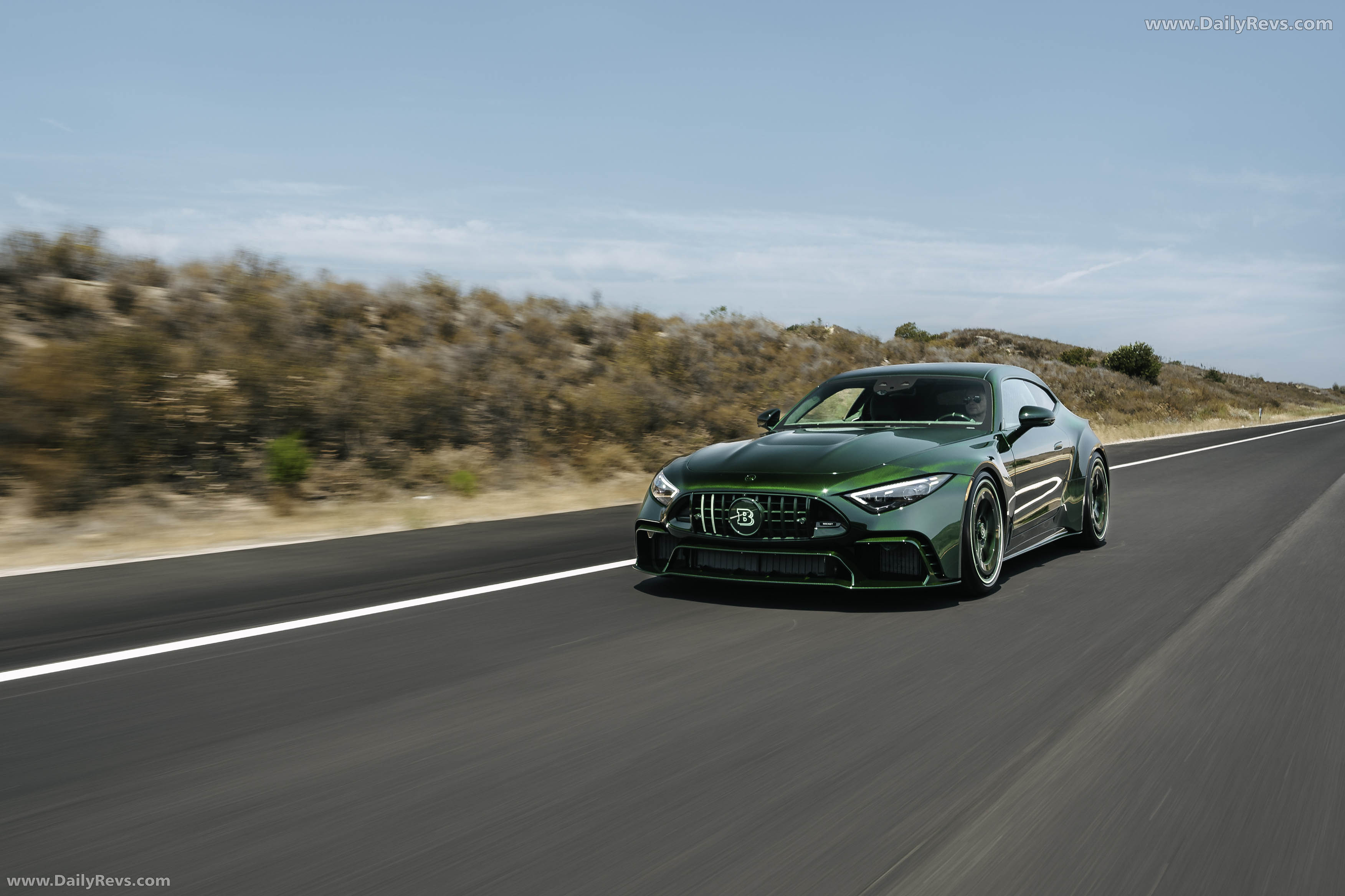 2026 Brabus Rocket GTS Mean Green - An Exposed-Carbon Shooting-Brake ...