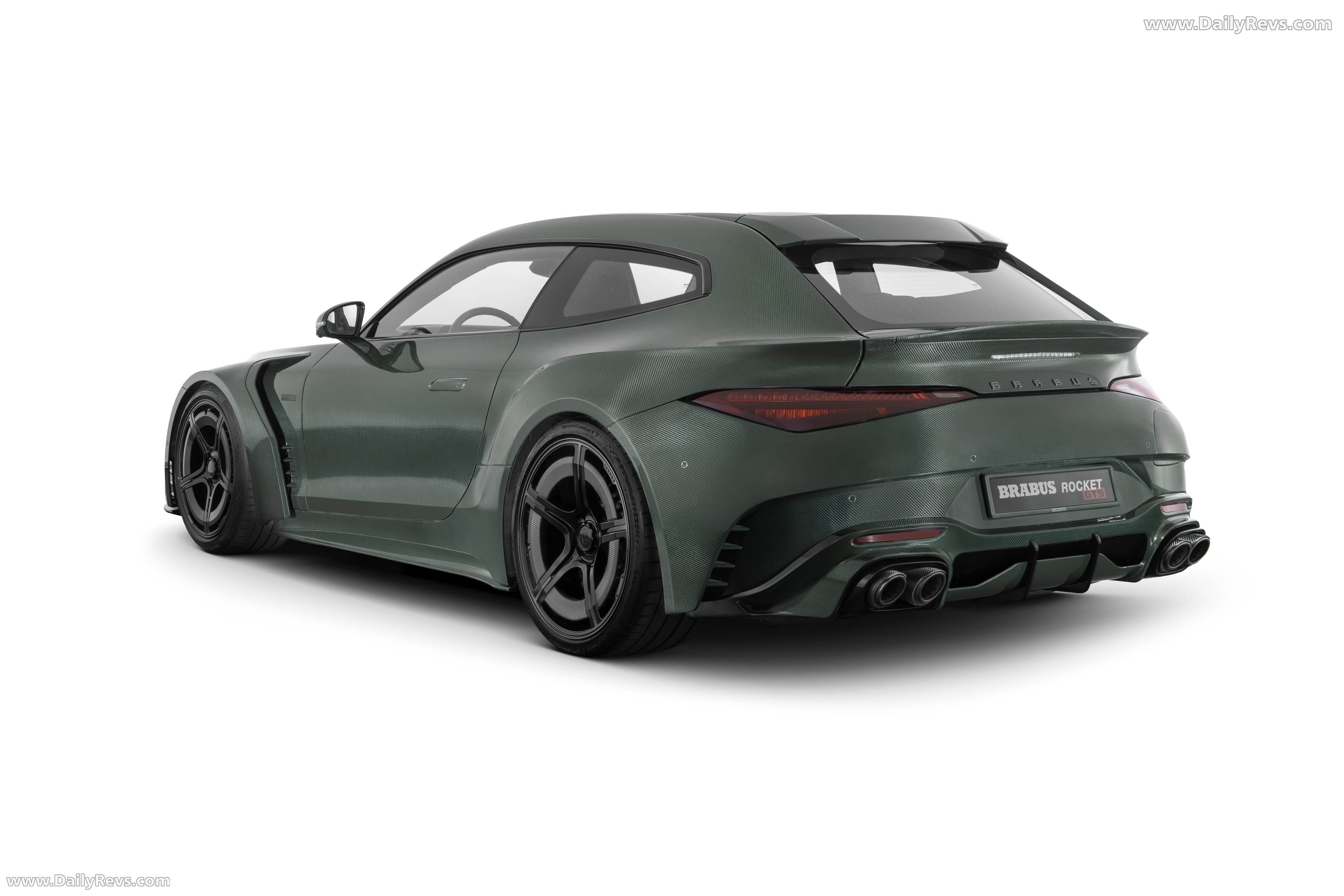 2026 Brabus Rocket GTS Mean Green - An Exposed-Carbon Shooting-Brake ...