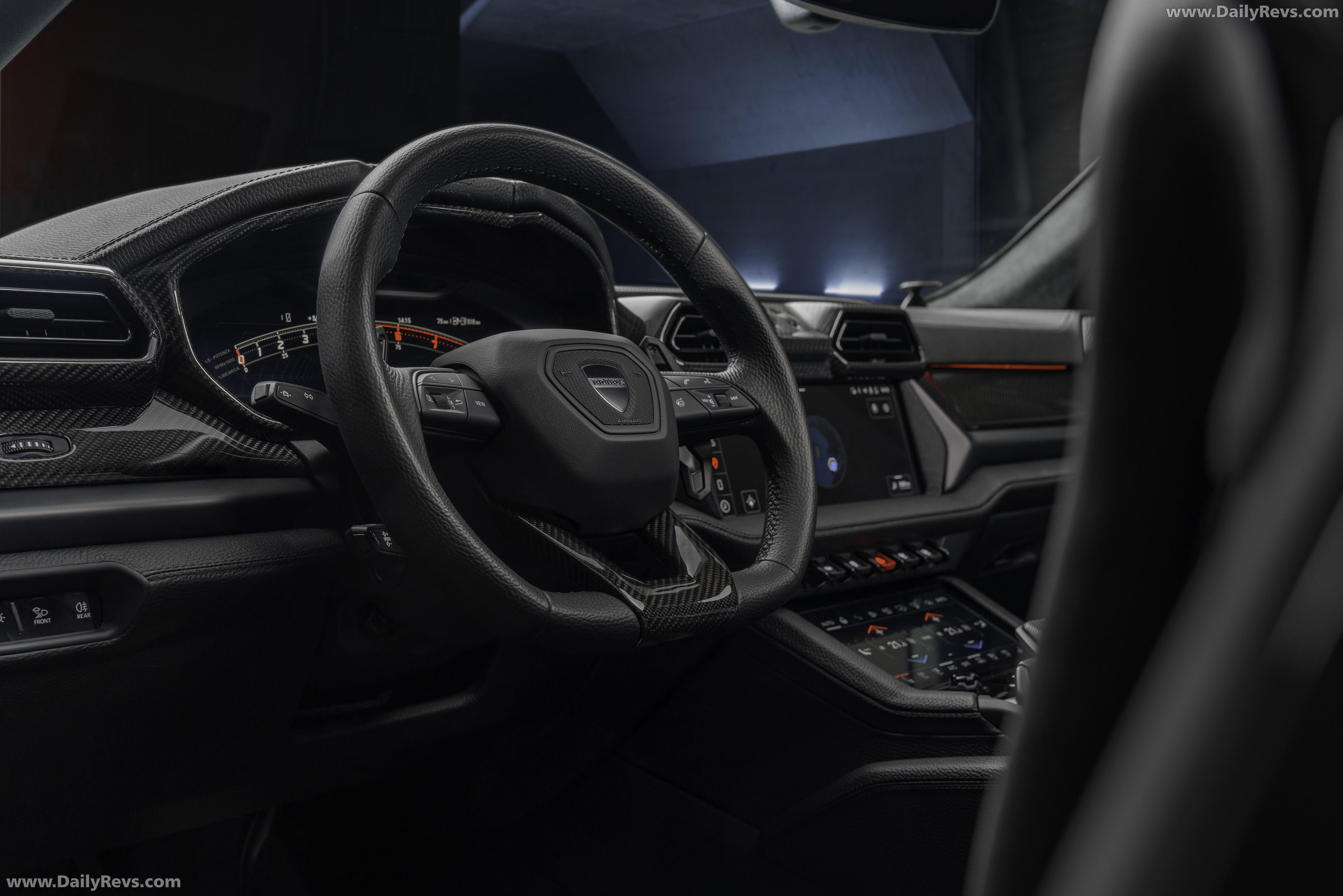 2026 Brabus 900 Urus SE Pushes the Hybrid SUV to Extremes - DailyRevs