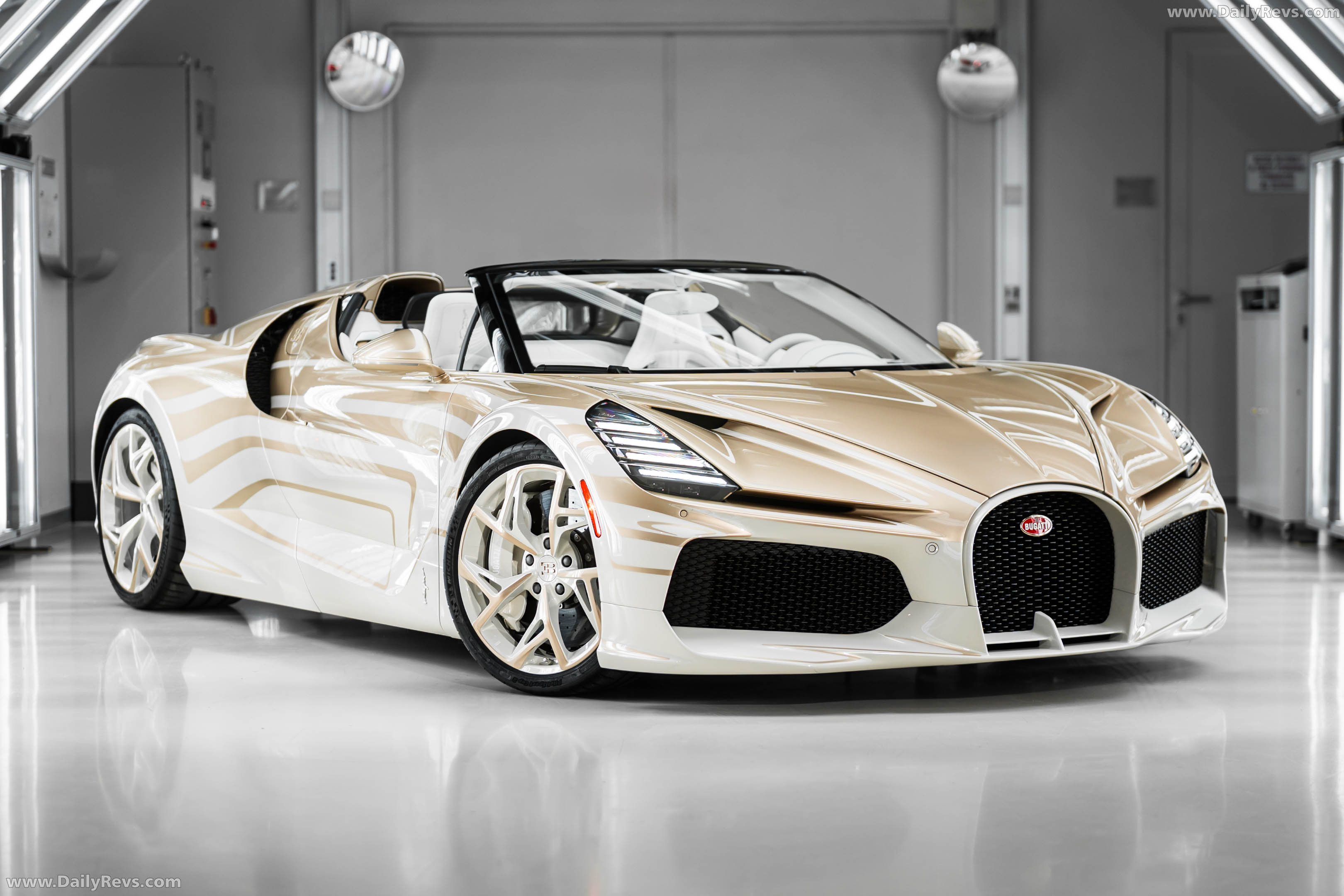 2026 Bugatti W16 Mistral La Perle Rare - An open-top masterpiece shaped ...