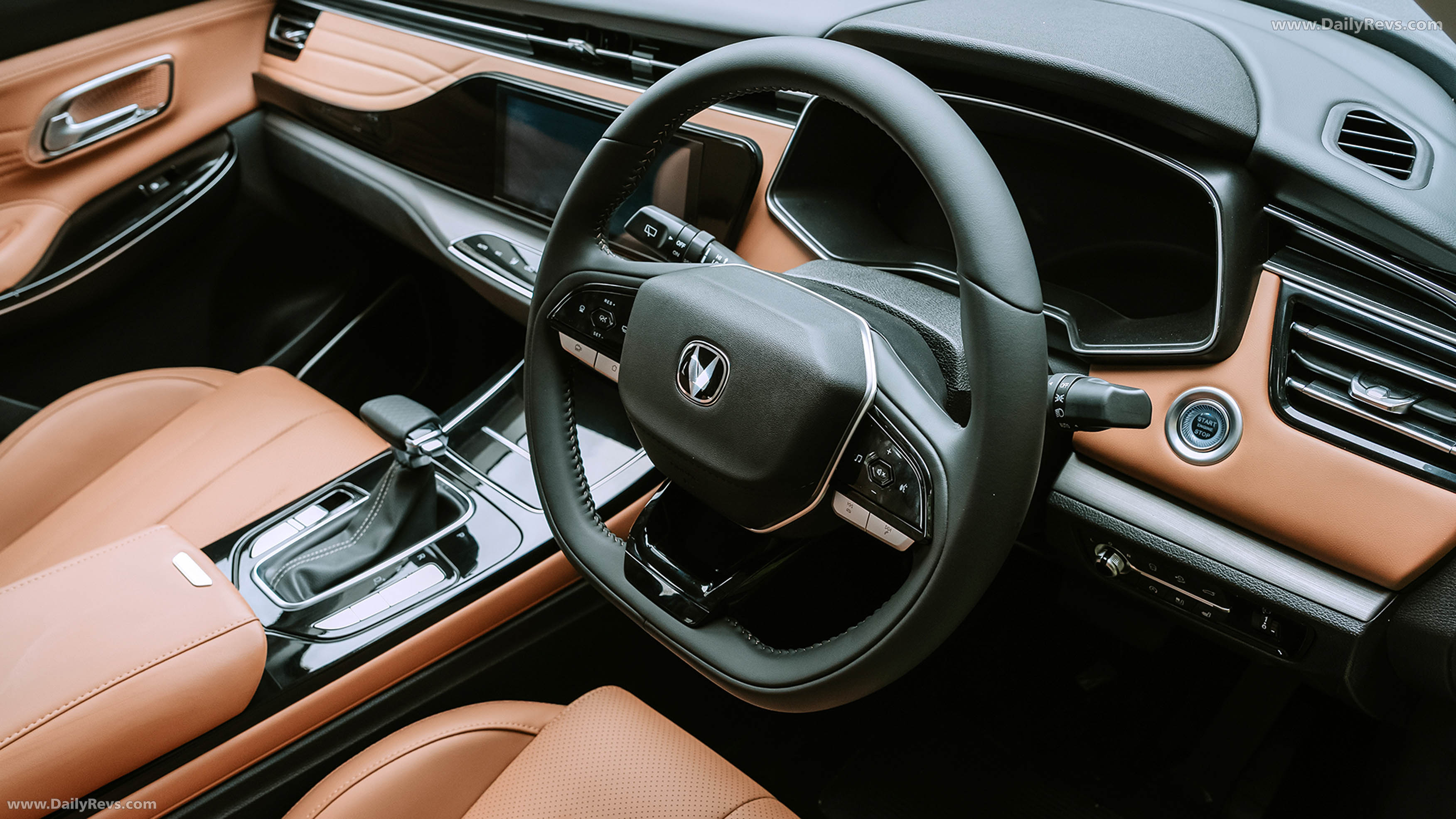 Within the compact–midsize SUV space , CS75 Pro enters as a spec-heavy ...