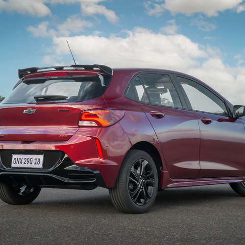2026 Chevrolet Onix RS - Chevrolet's best-selling hatchback - DailyRevs