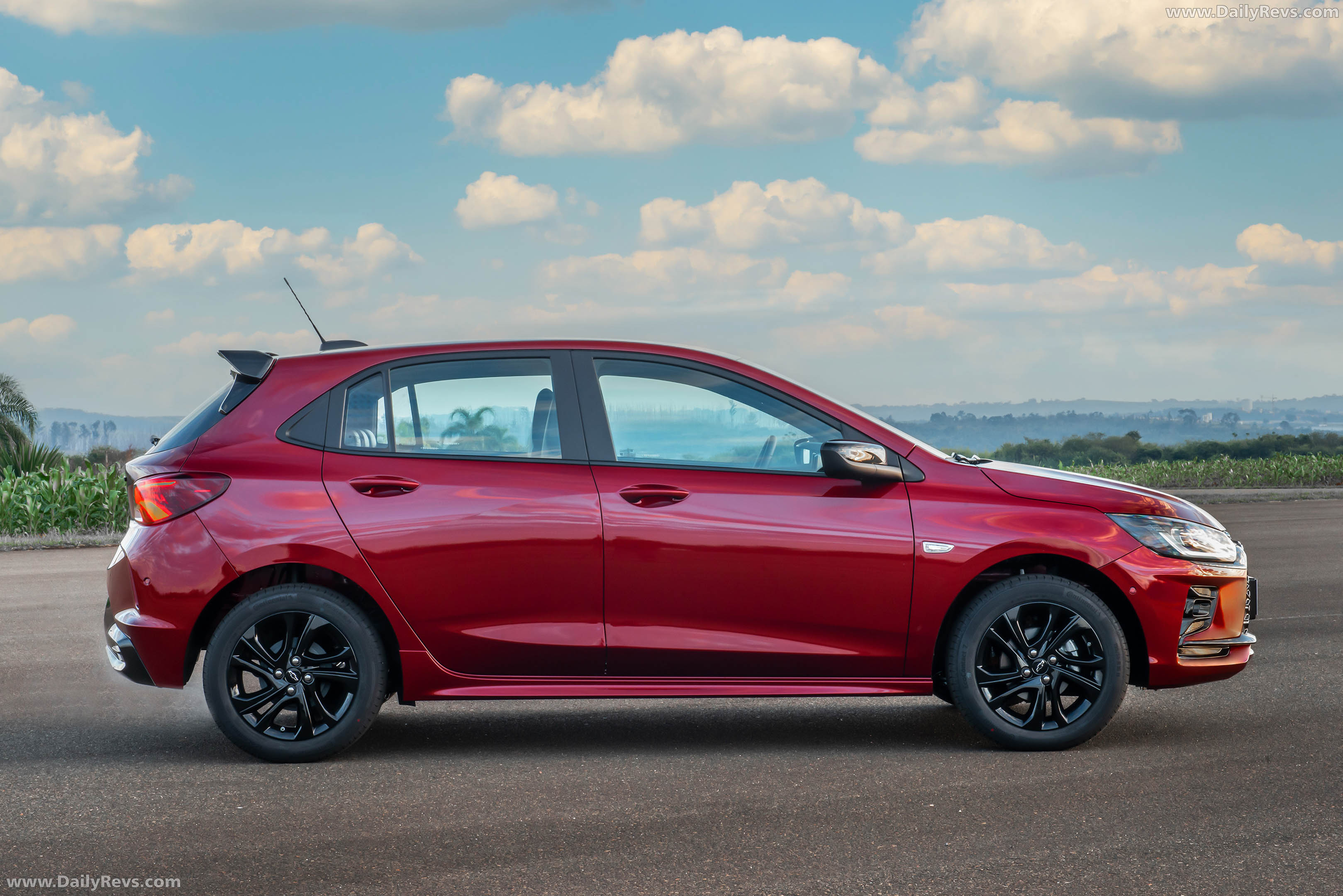2026 Chevrolet Onix RS - Chevrolet's best-selling hatchback - DailyRevs