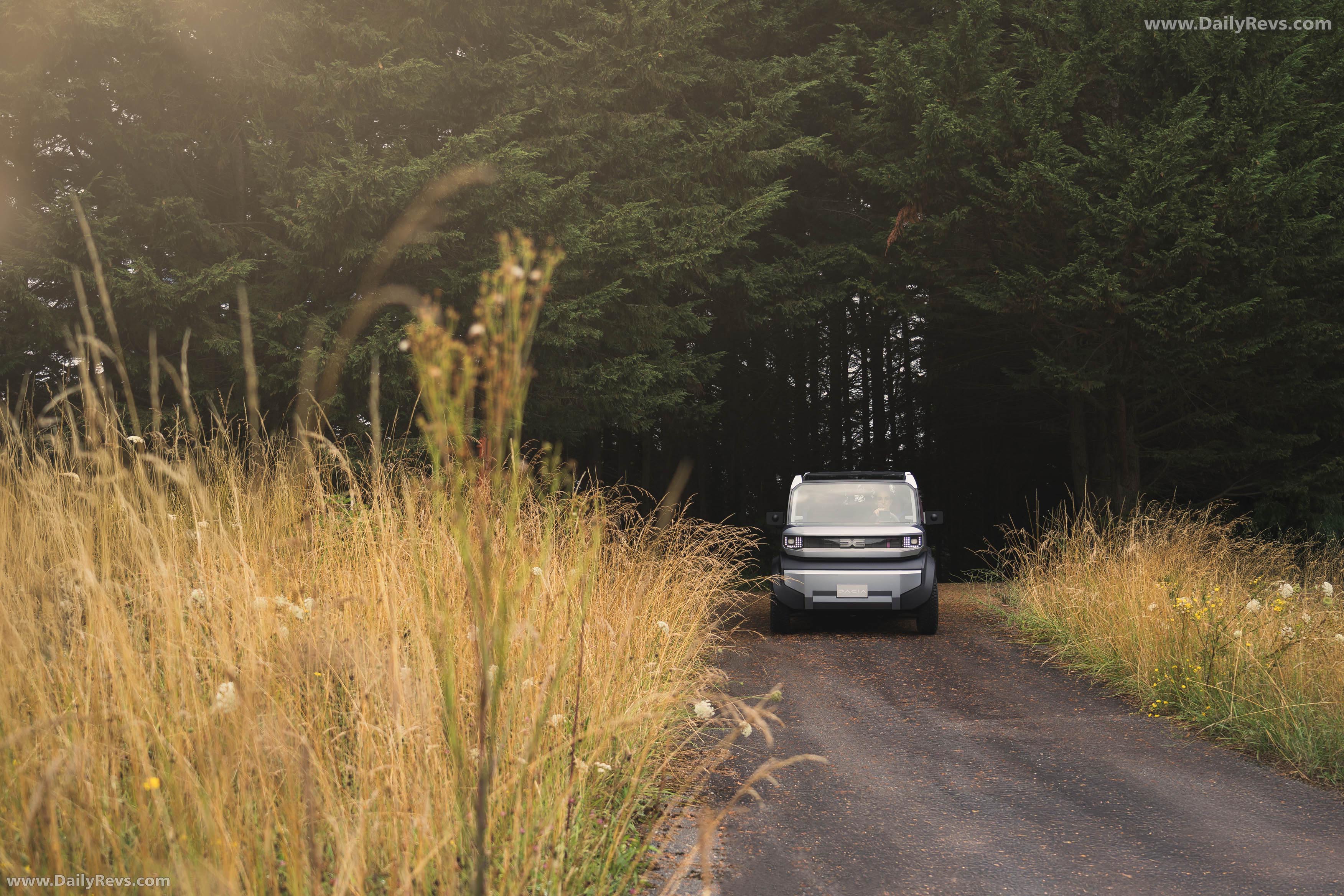 2025 Dacia Hipster Concept - Redefines Electric Mobility for the Real ...