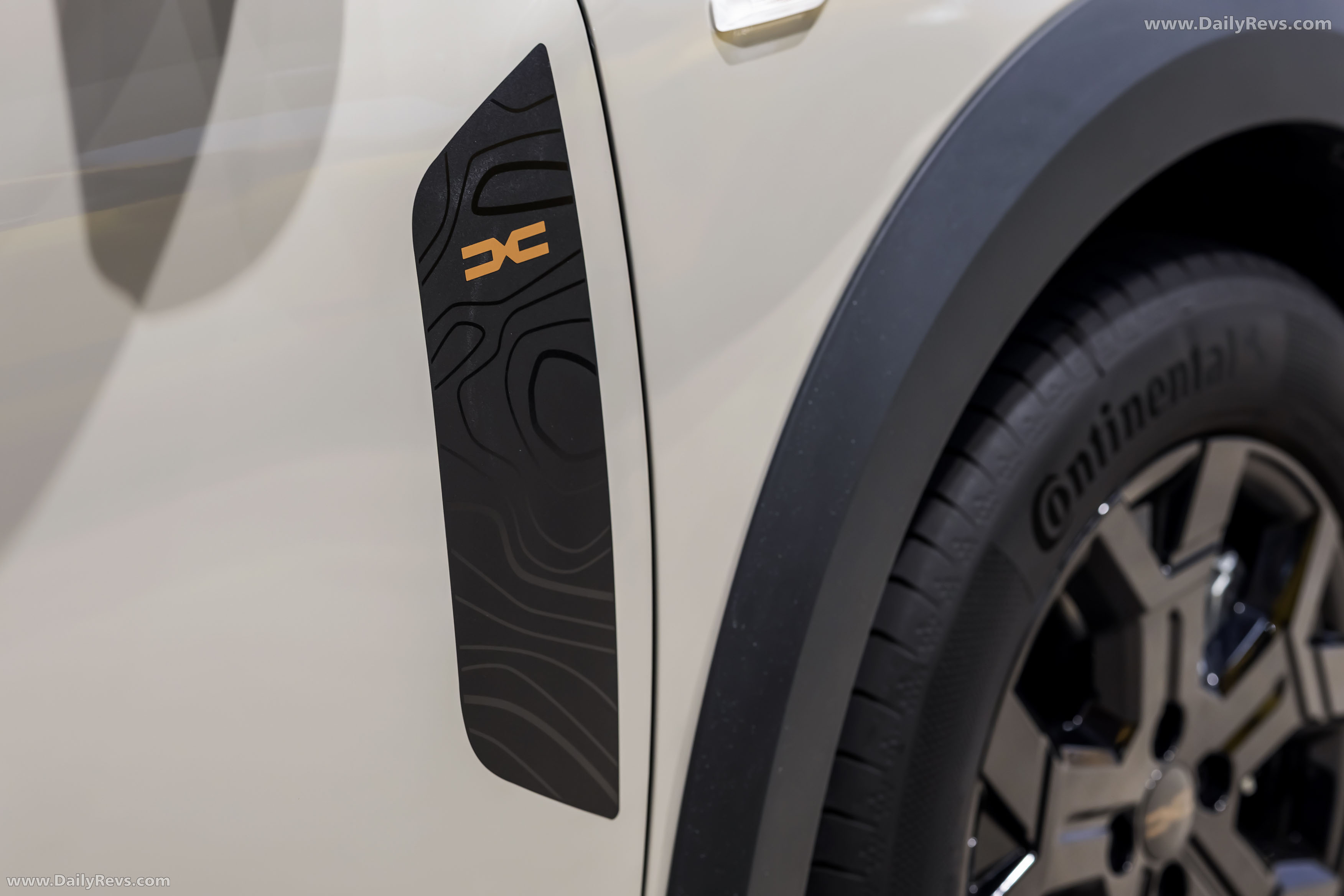 2025 Dacia Jogger - Evolves the Family Formula - DailyRevs