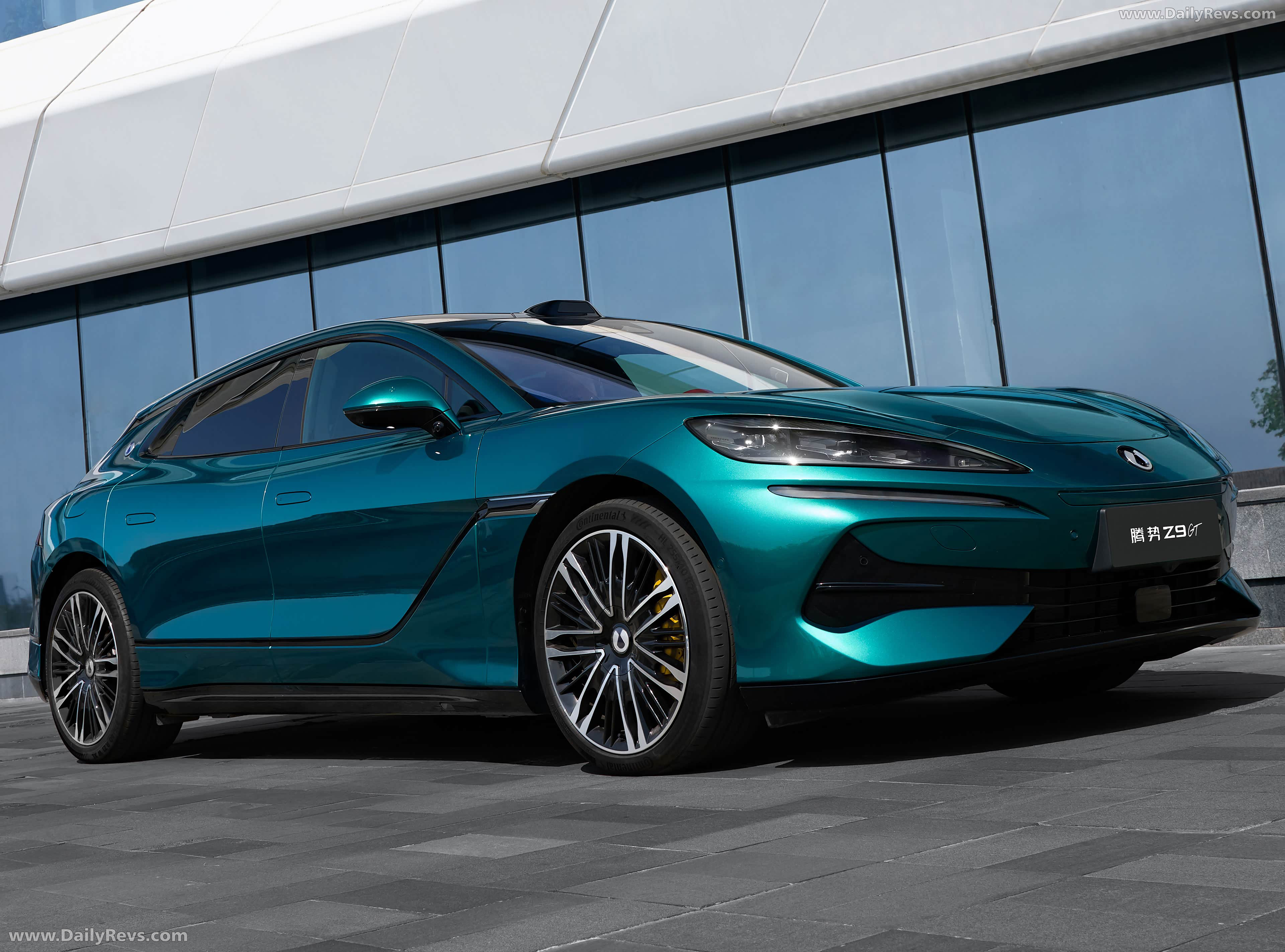 Denza Z9GT Ultra Edition Makes Its Case - DailyRevs