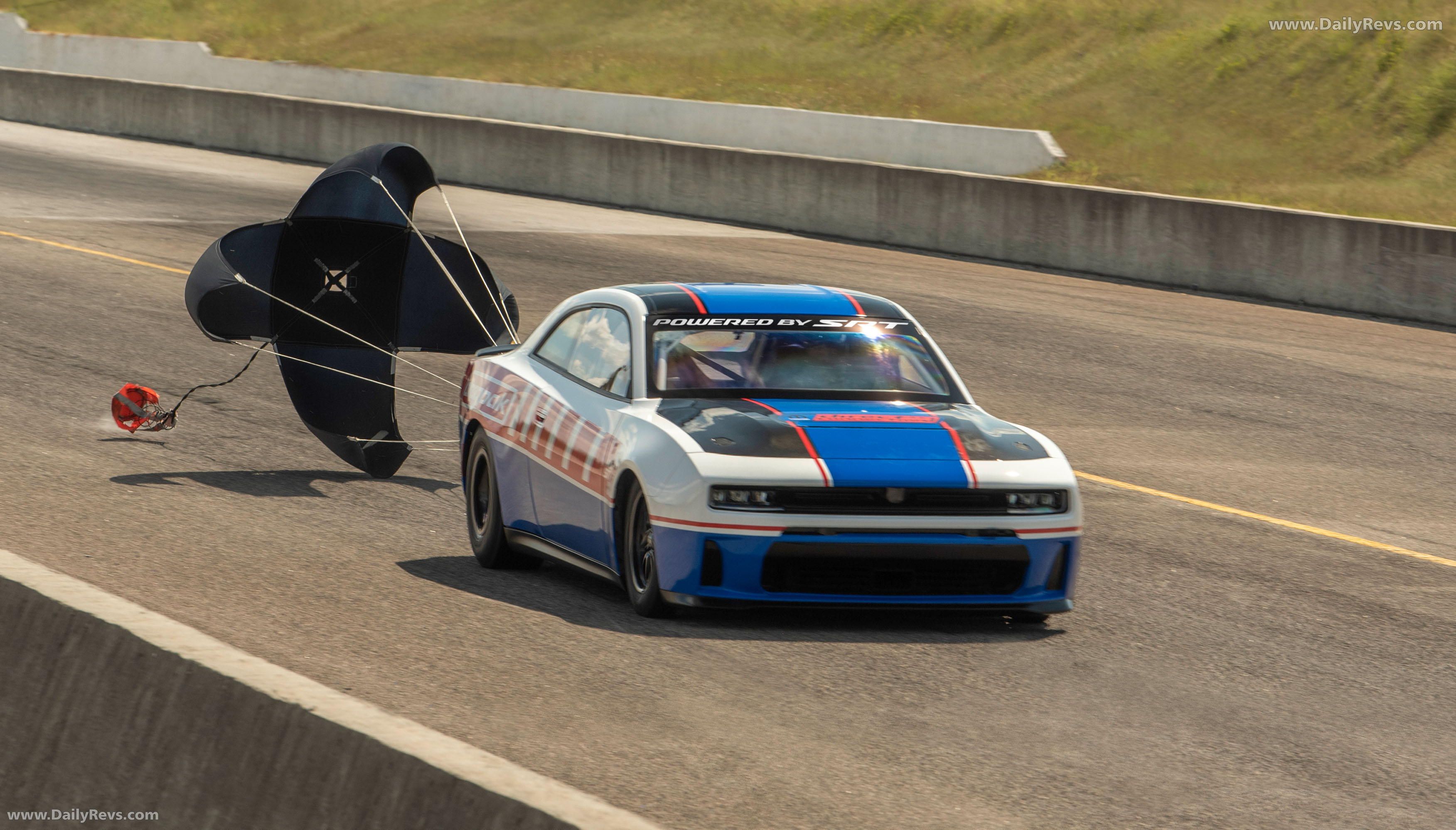 2025 Dodge Charger Hustle Stuff Drag Pak - HEMI Power Back to the Strip ...
