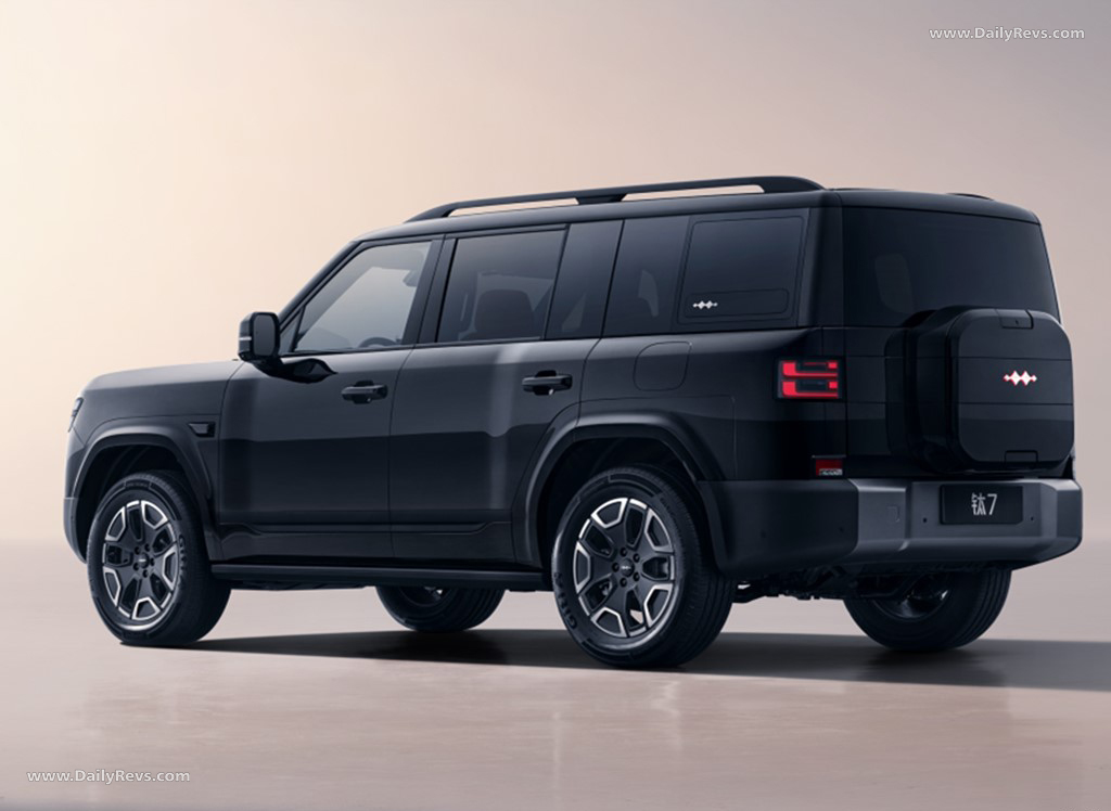 2025 Fang Cheng Bao Leopard 7 - Hybrid SUV Segment with Confidence ...