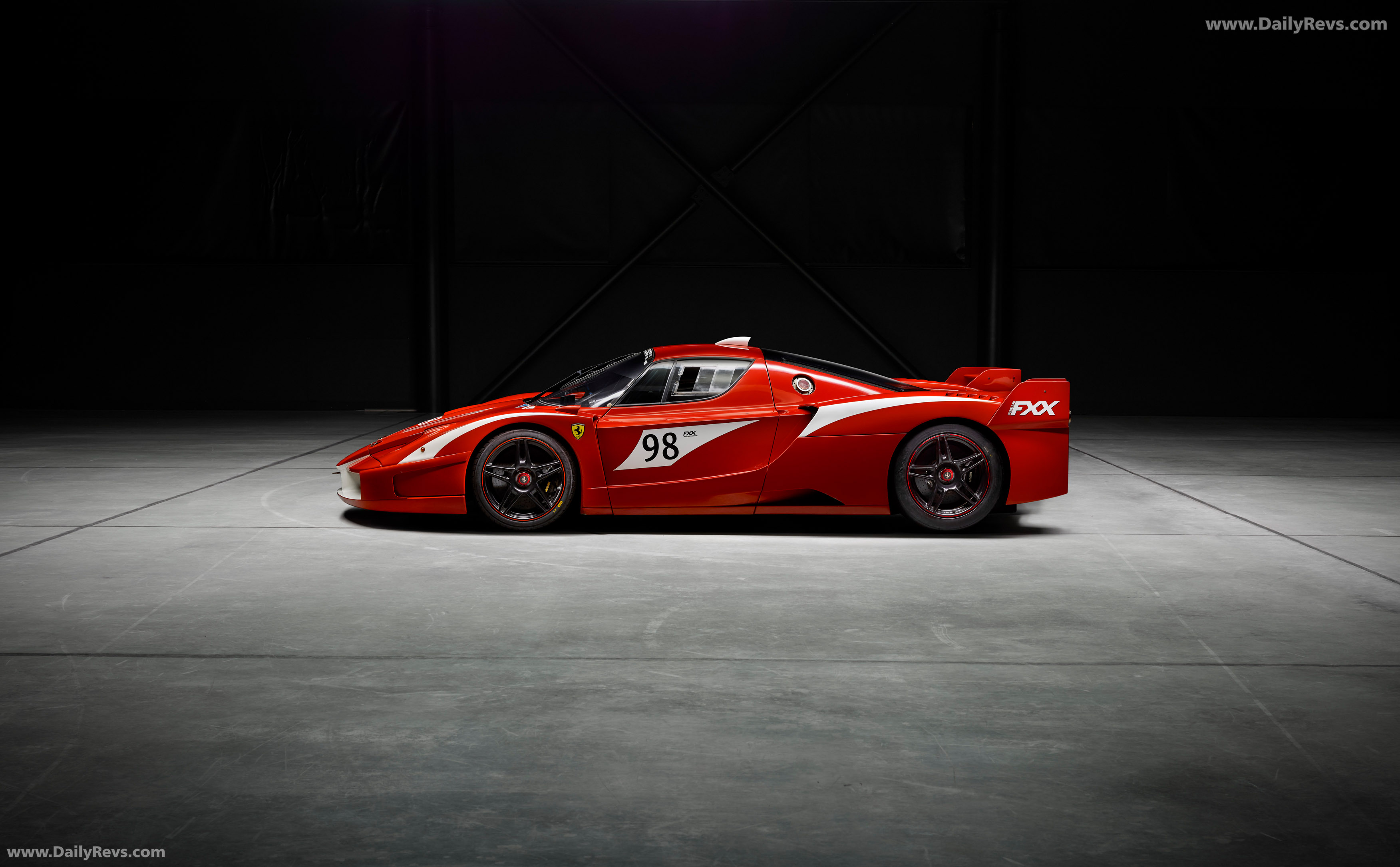 2008 Ferrari FXX Evo - Ferrari’s XX Programme with 860 hp - DailyRevs