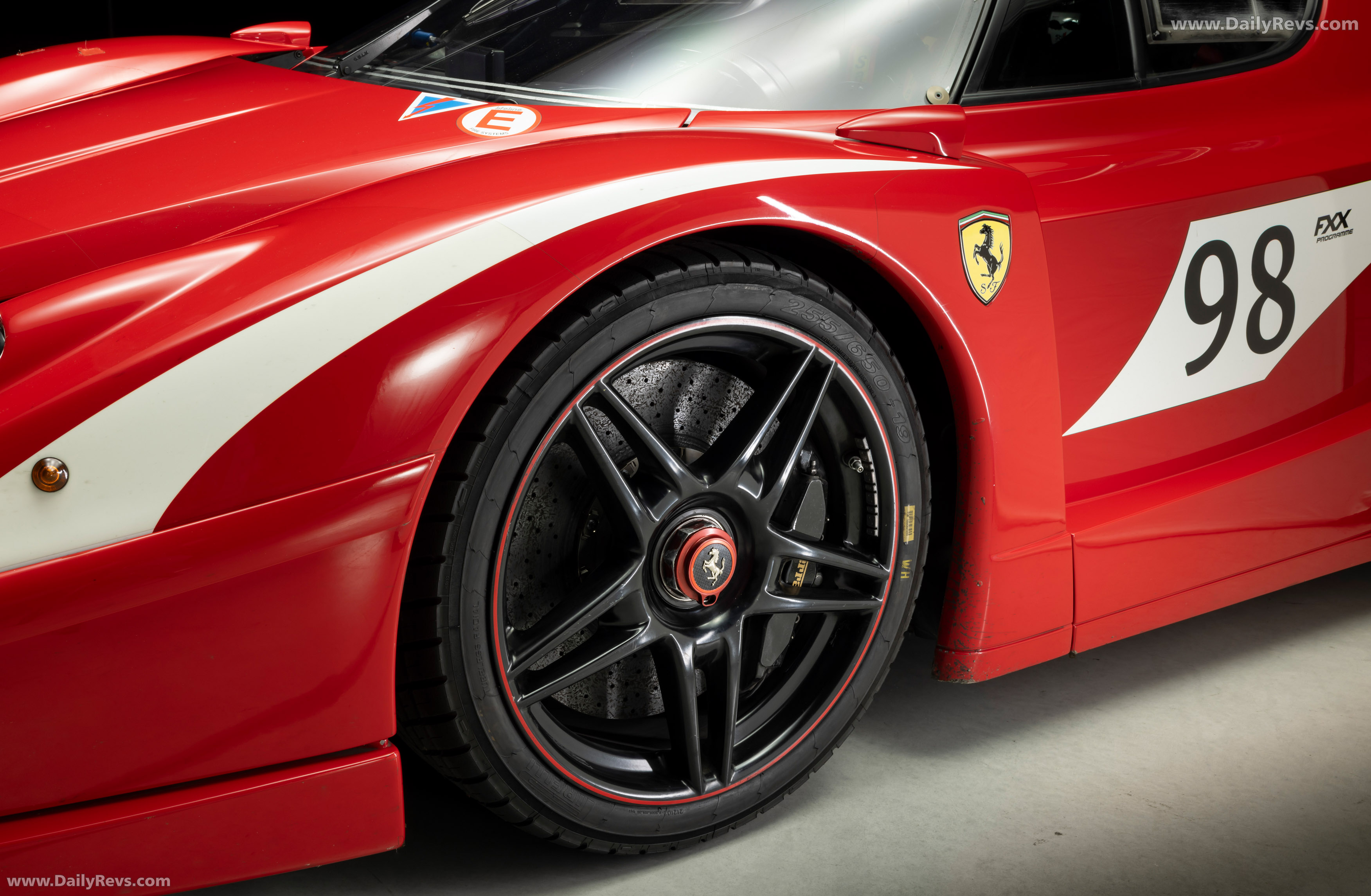 2008 Ferrari FXX Evo - Ferrari’s XX Programme with 860 hp - DailyRevs
