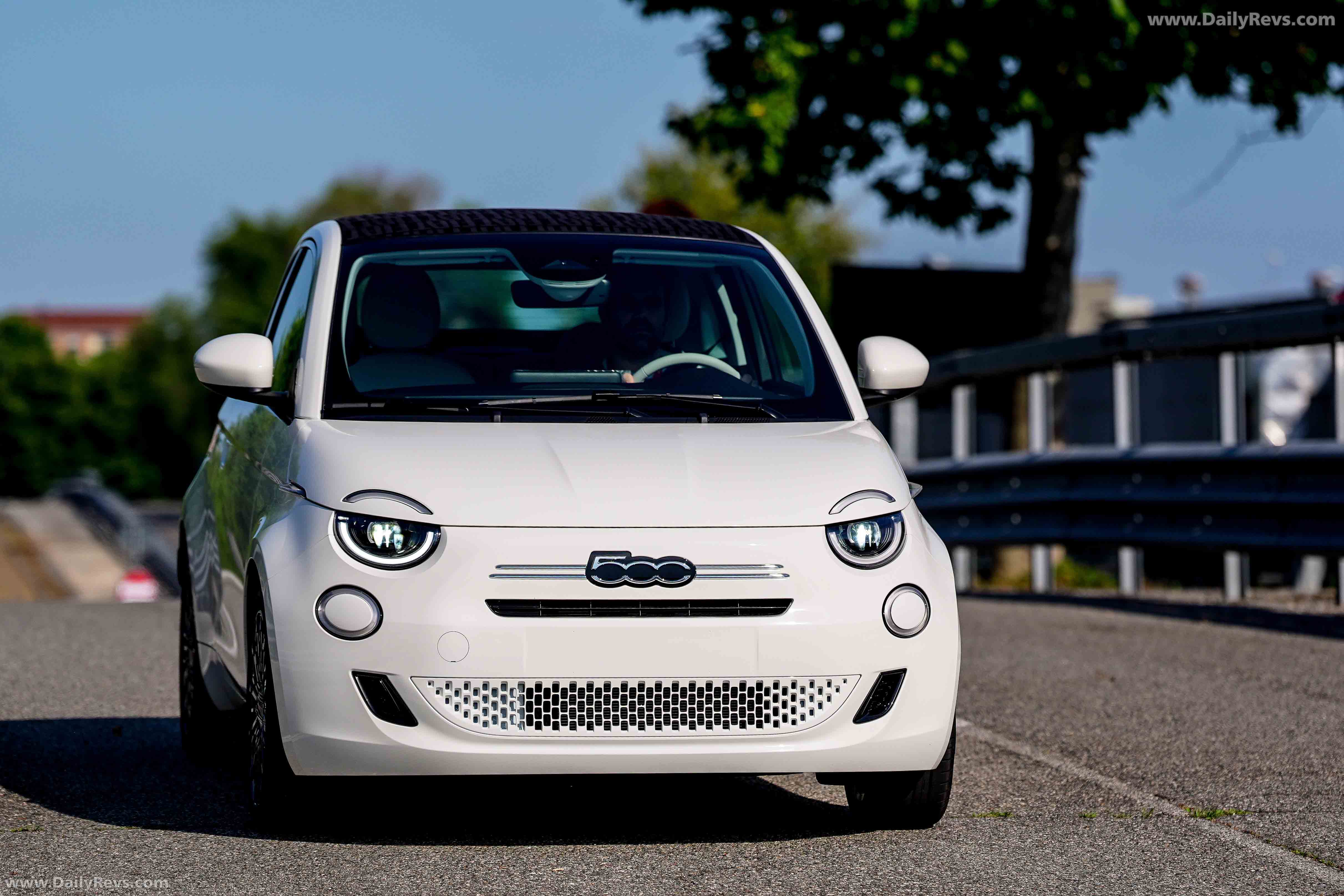 2026 Fiat 500 Hybrid - Returns with Purpose - DailyRevs