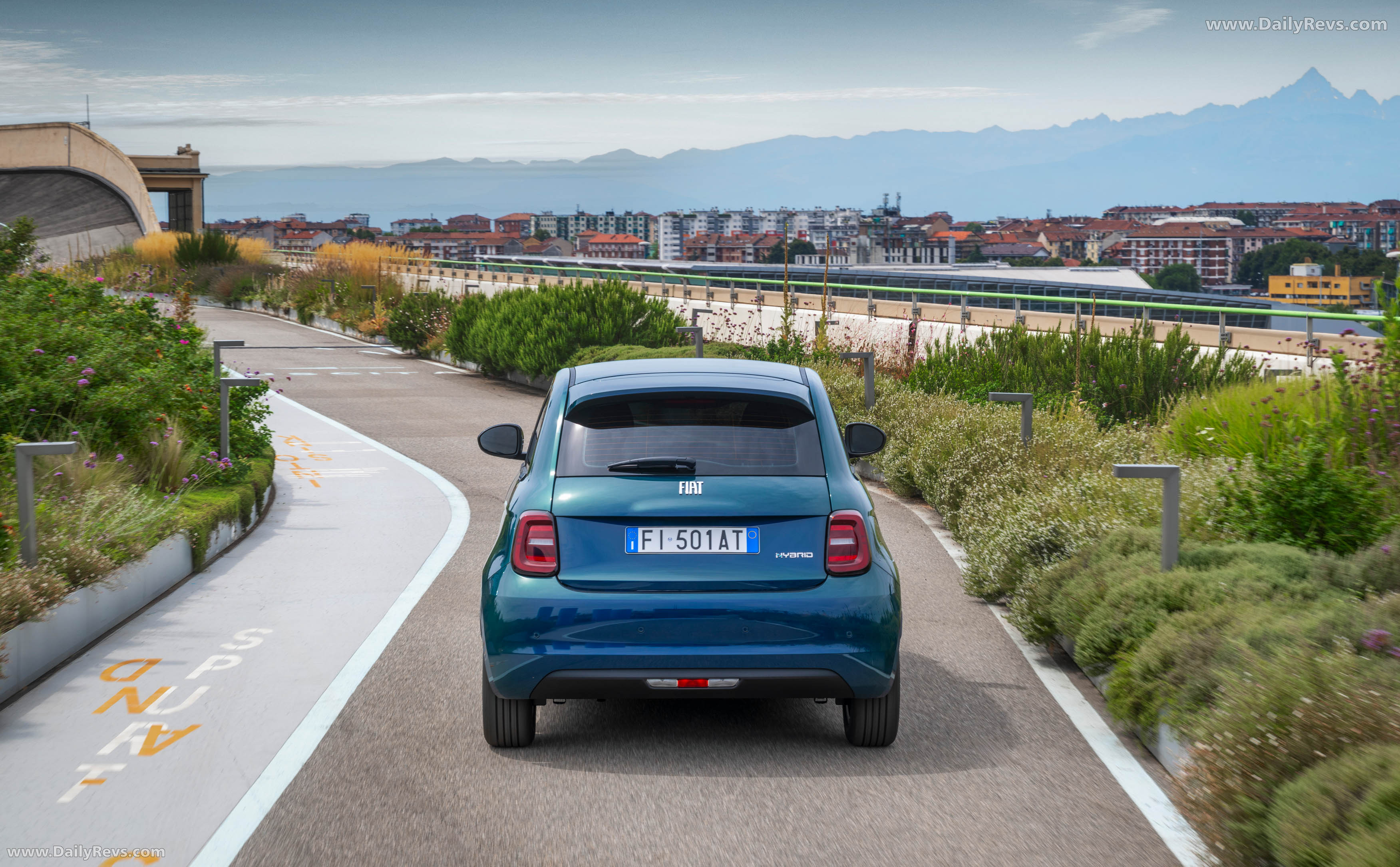 2026 Fiat 500 Hybrid ICON Review | Design, Features, Comfort, Pricing ...