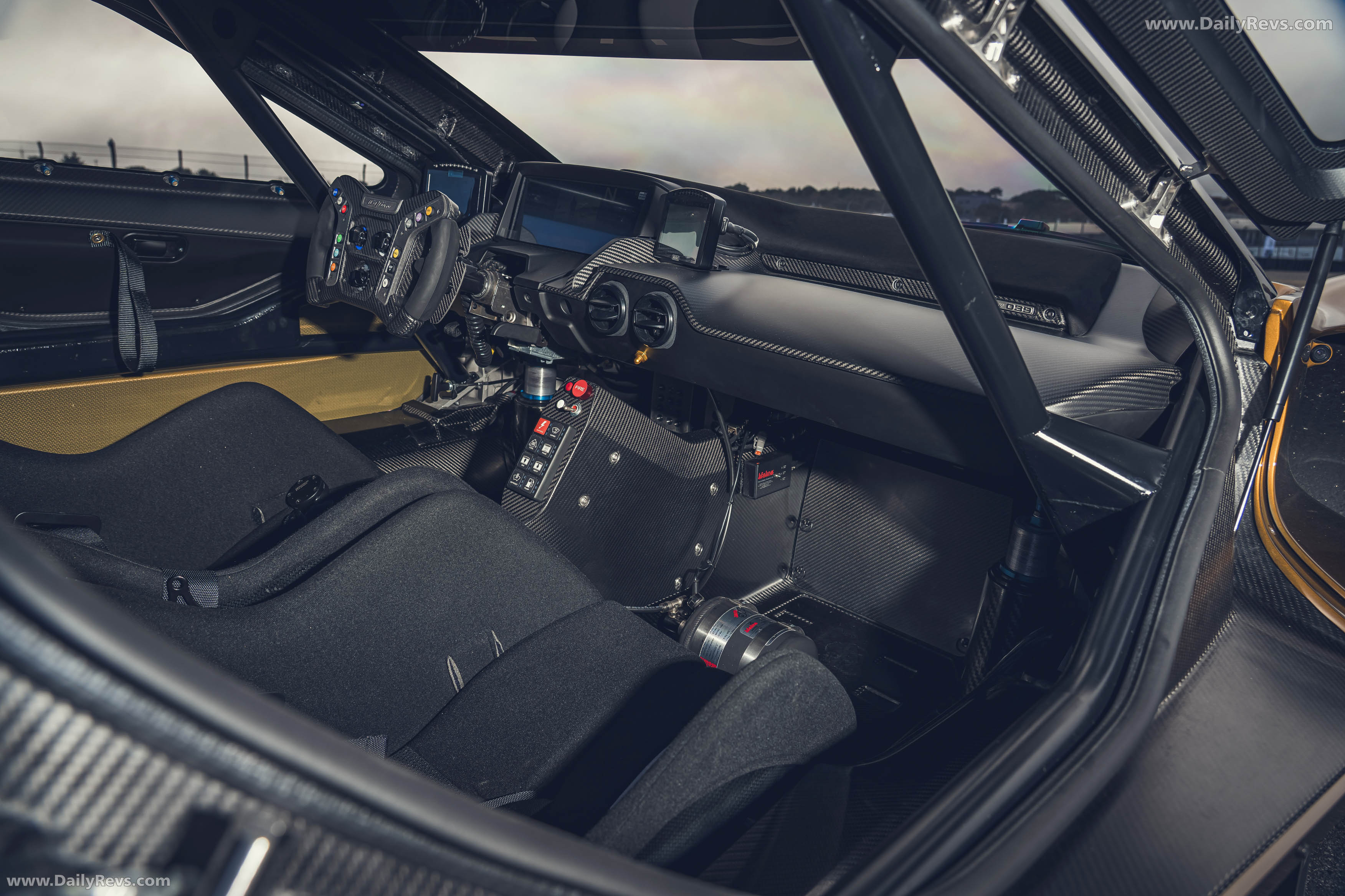 2025 Ford GT Mk IV - Ultimate Track-Only Supercar - DailyRevs