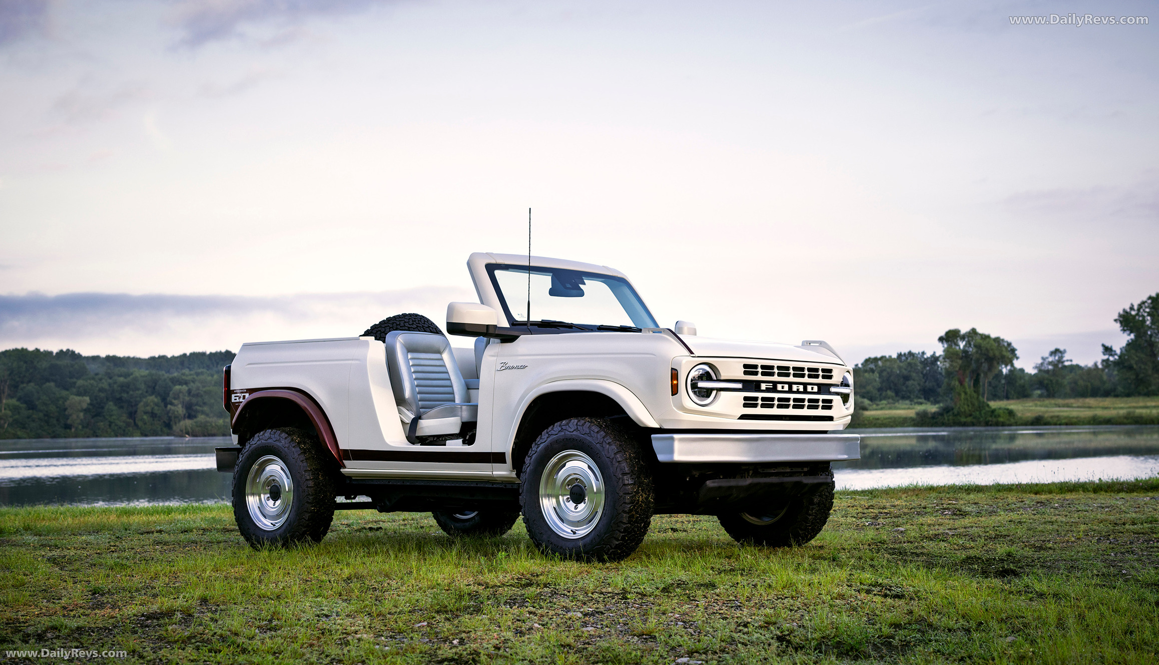 2025 Ford Bronco Roadster Concept - Ford Reimagines The 1966 U13 ...