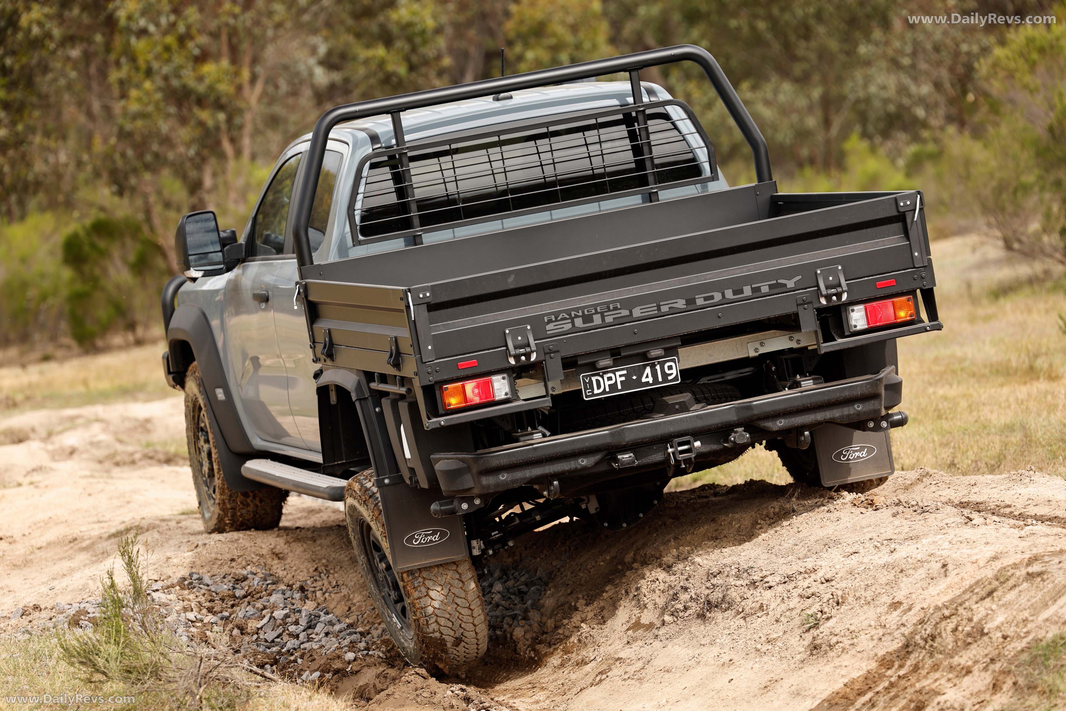 The 2026 Ford Ranger Super Duty Double Cab debuts as a heavy-duty ...