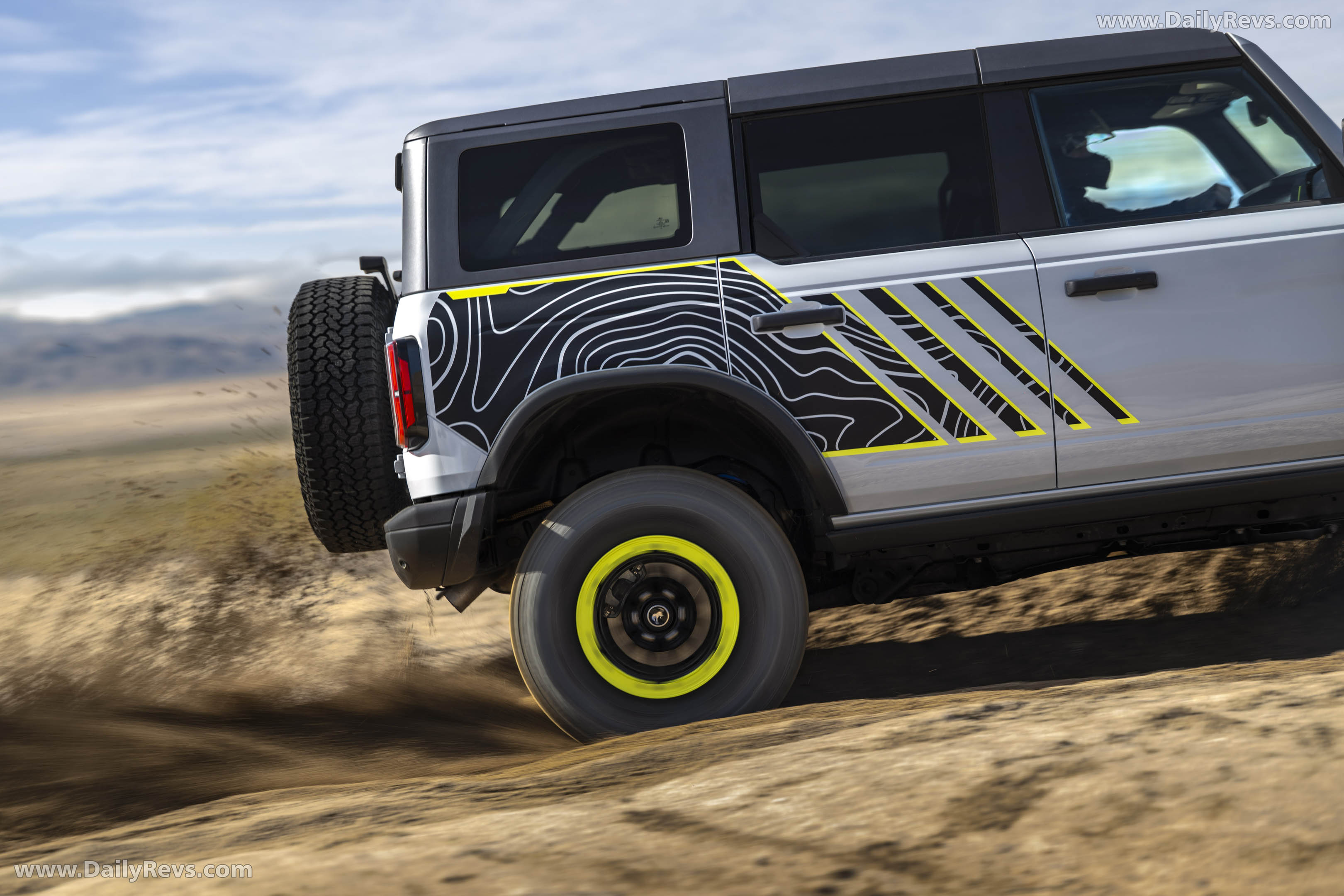 2027 Ford Bronco RTR: High-Performance Off-Road Power Built for ...