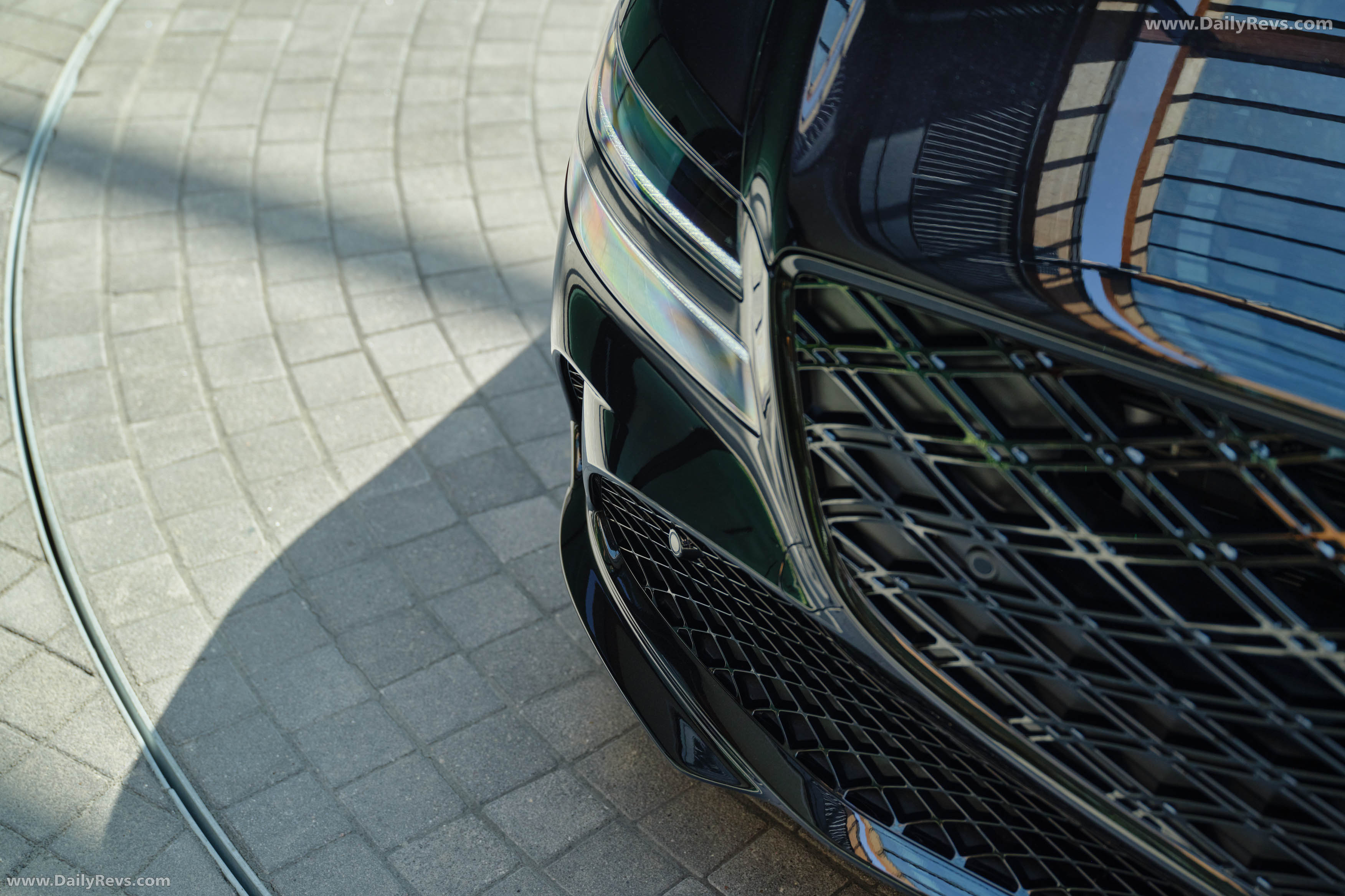 2026 Genesis G80 Prestige Black - Debuts in North America - DailyRevs