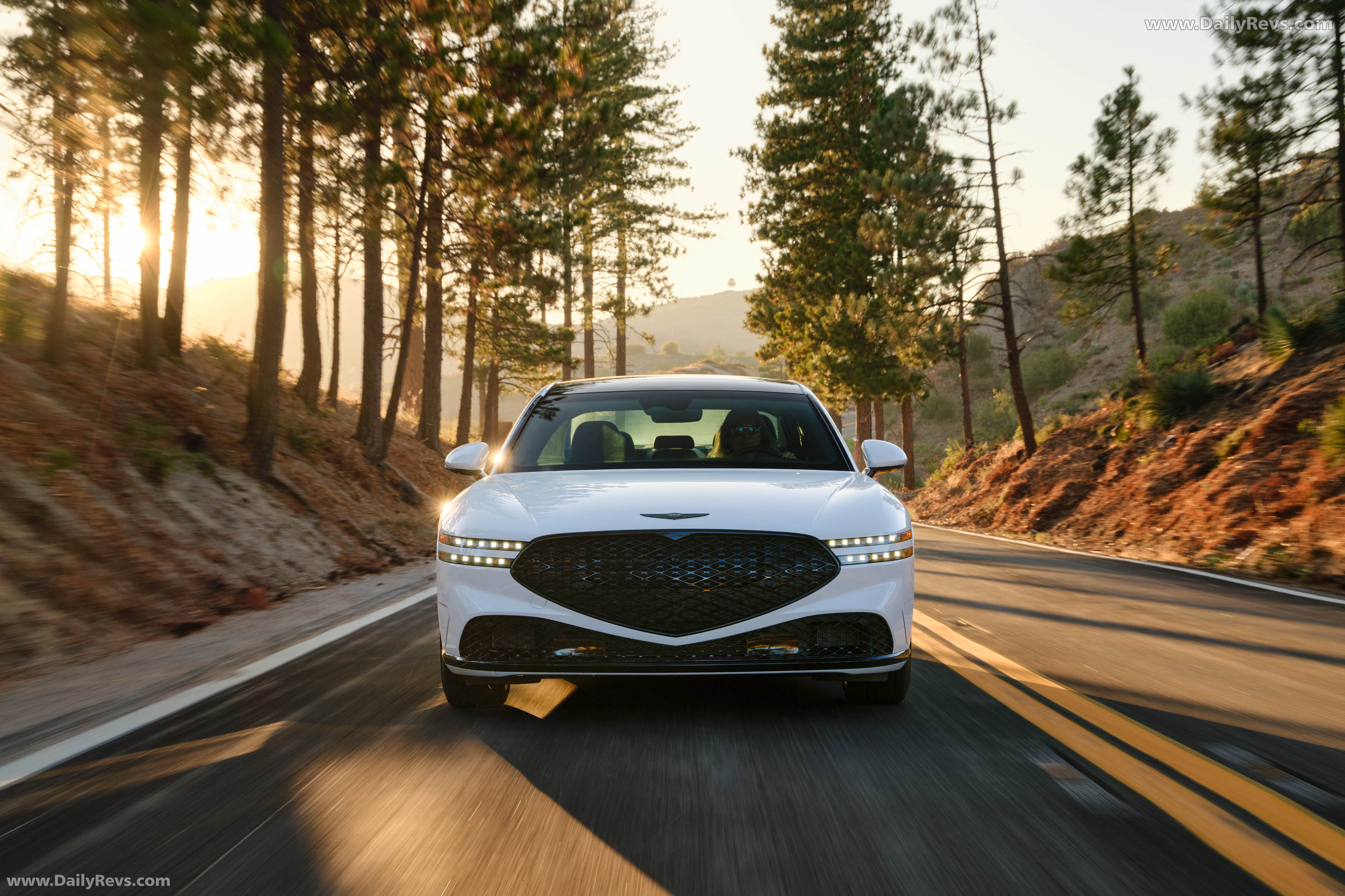 2026 Genesis G90 Prestige Black - Arrives in North America - DailyRevs