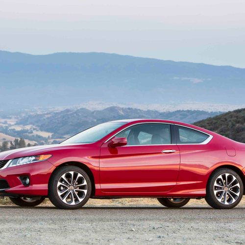 2013 Honda Accord Coupe - Sporty Midsize Appeal - DailyRevs