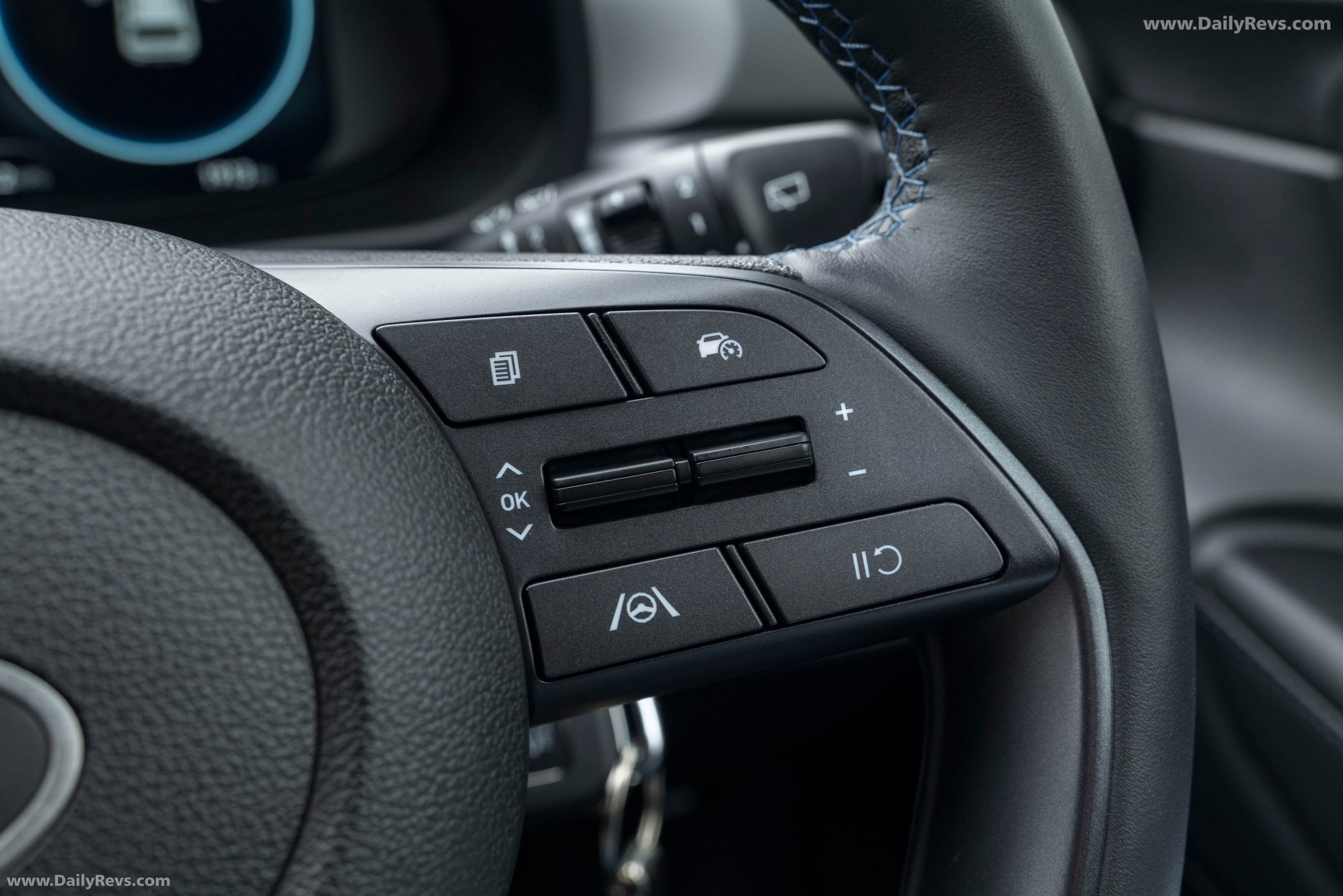 2025 Hyundai Bayon UK Version: Stylish Compact SUV Delivers Class ...