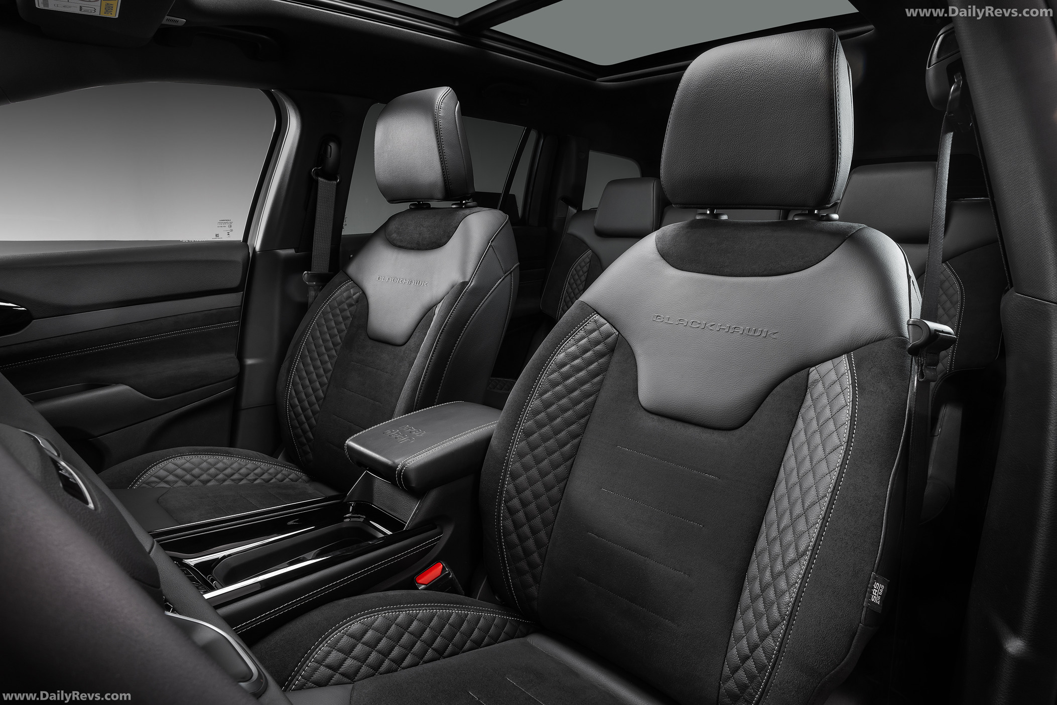 2026 Jeep Commander Blackhawk - A Jeep That Stays True to Its Core ...