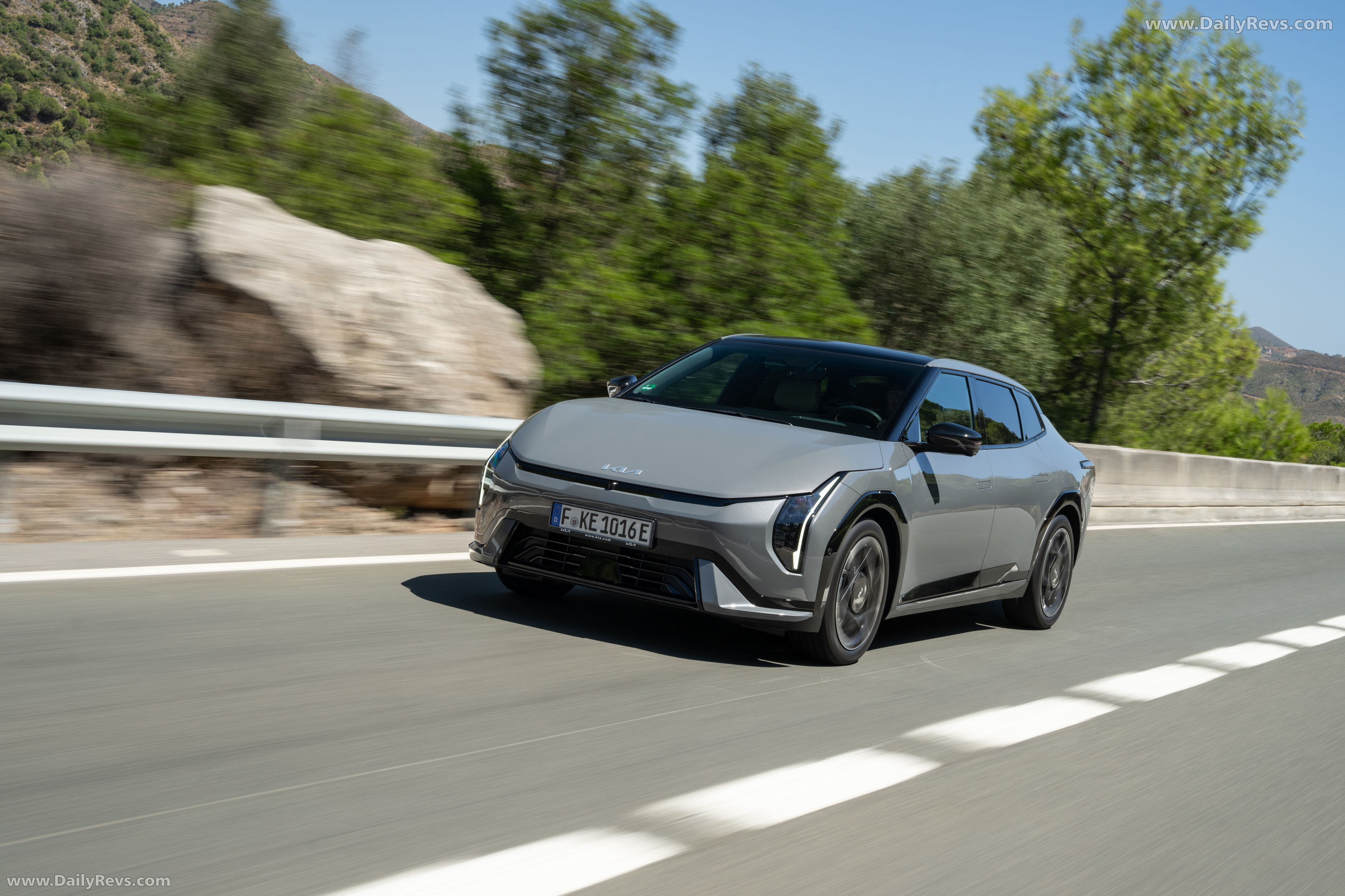 2026 Kia EV4 Fastback GT-Line European Version - Coupe Flair To The ...