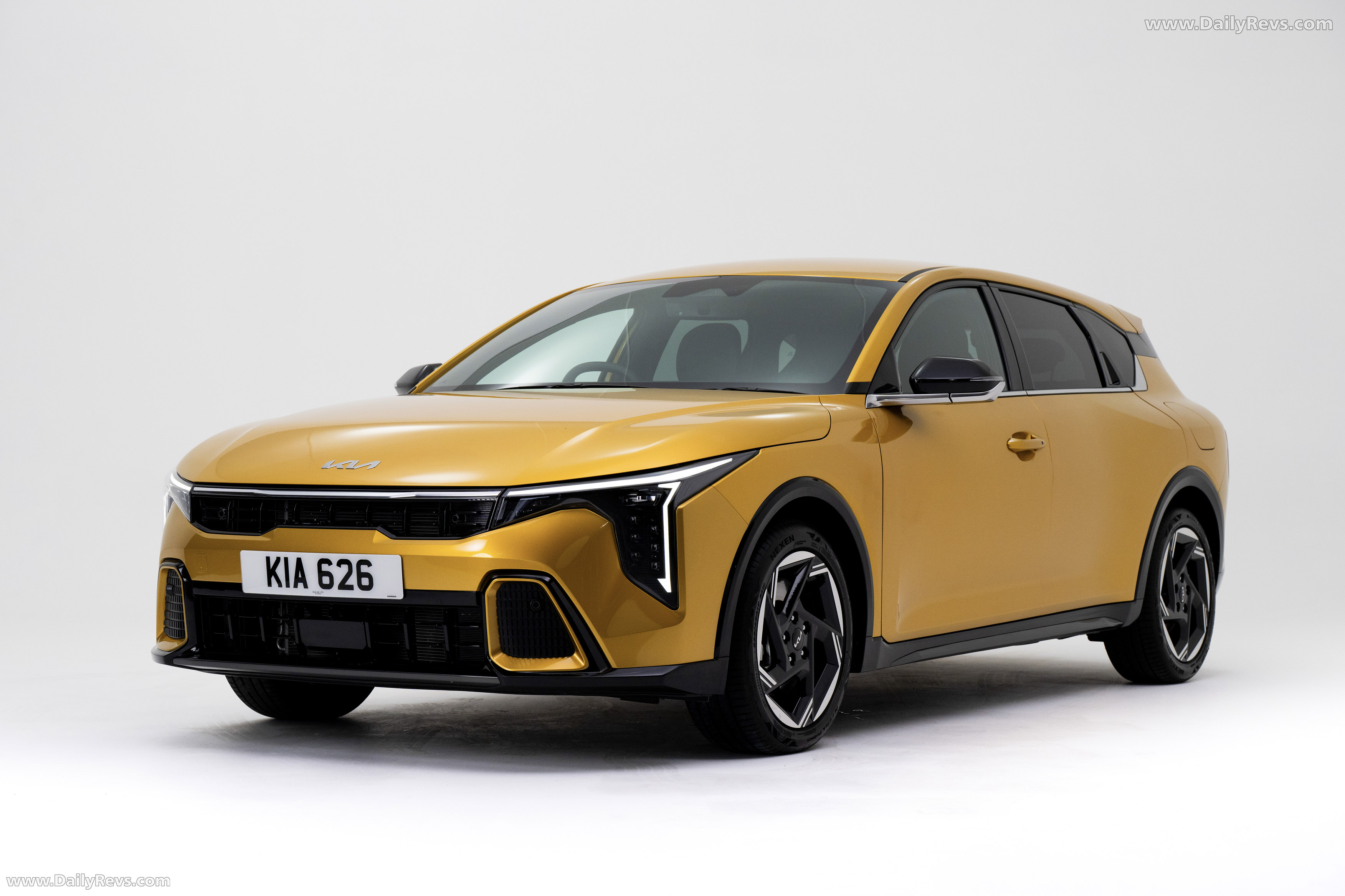 2025 Kia K4 GT Line UK Version - sharp pricing and generous spec ...