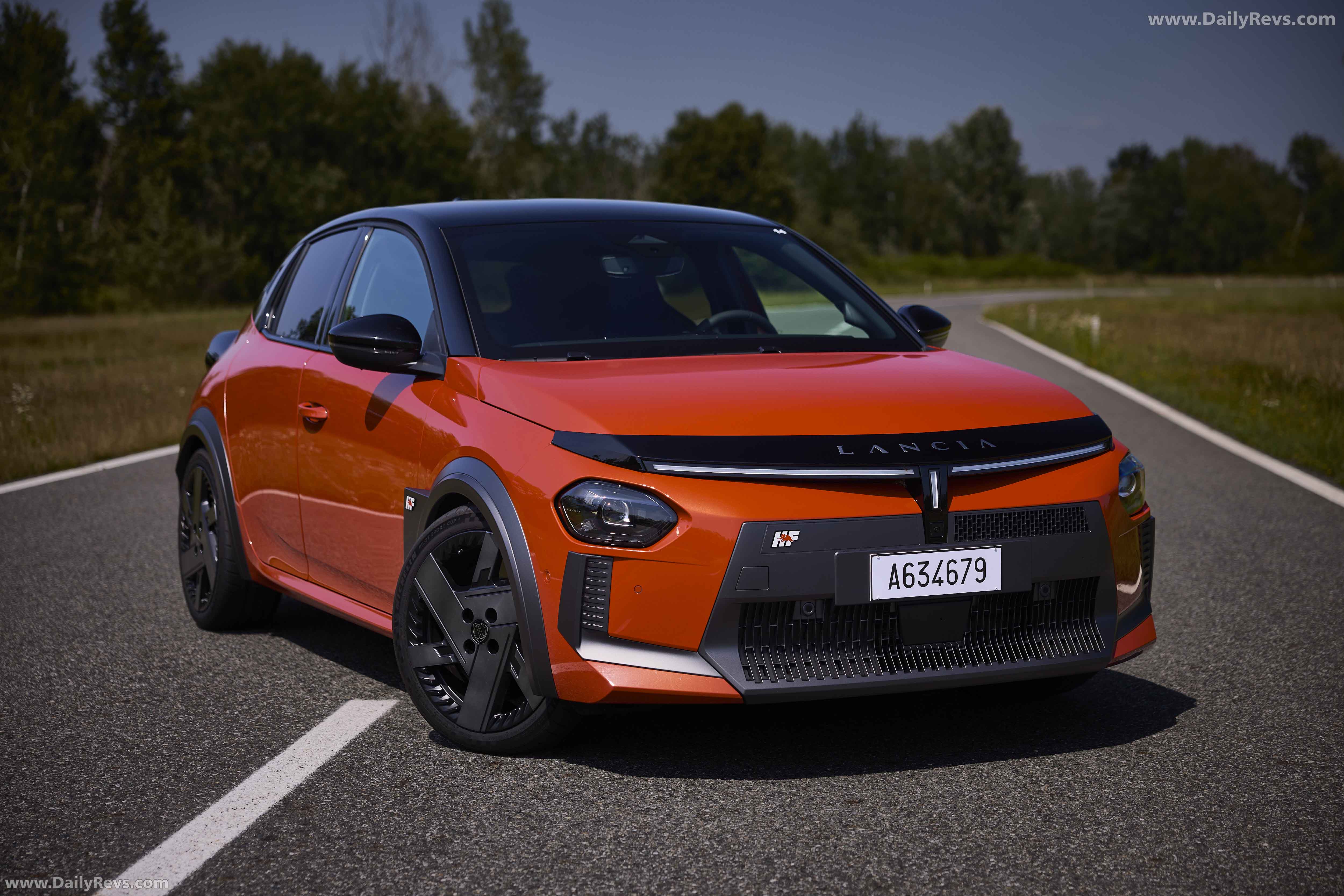 2026 Lancia Ypsilon HF - EV Rally Spirit - DailyRevs