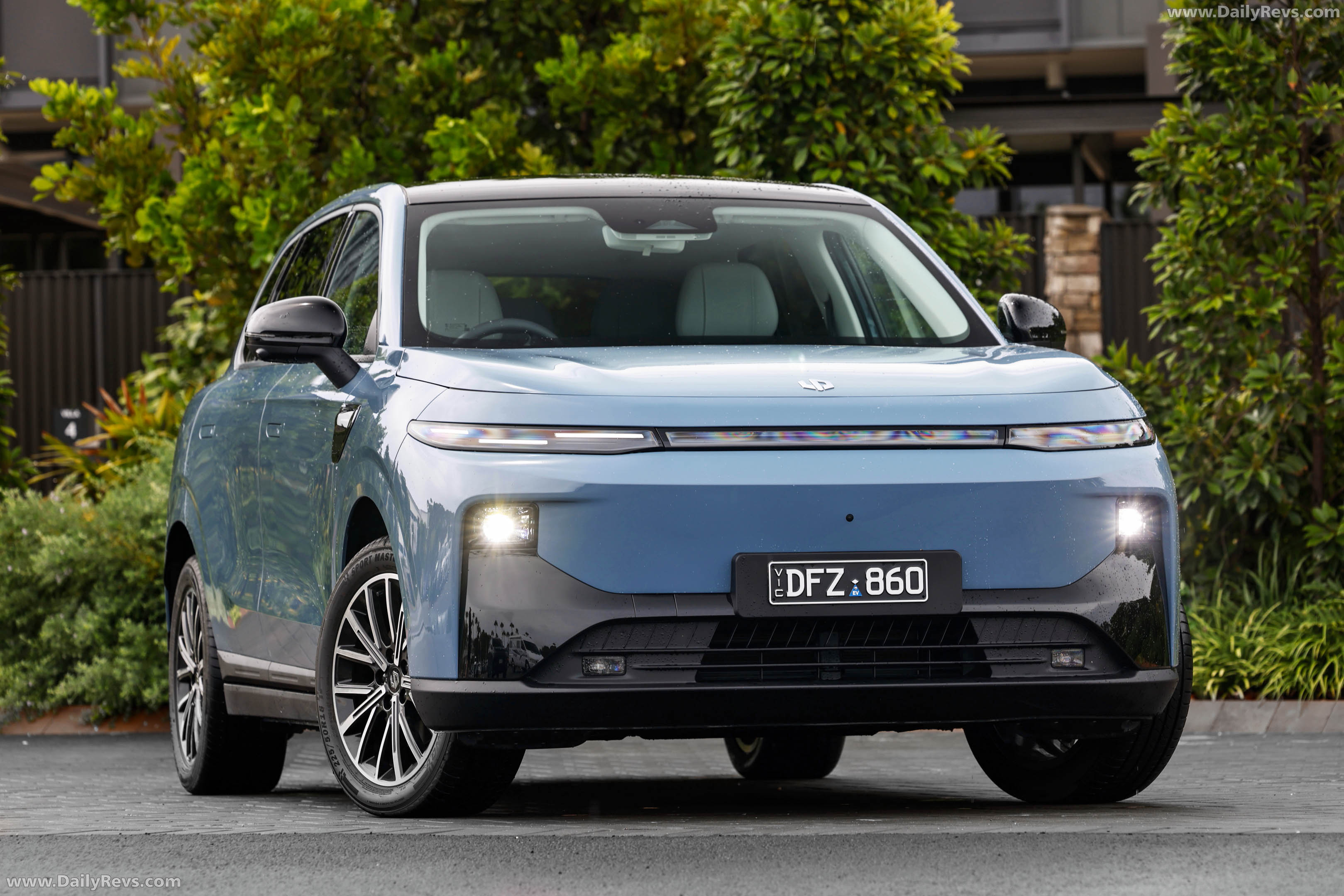 2025 Leap Motor B10 Australian Version Updated - DailyRevs