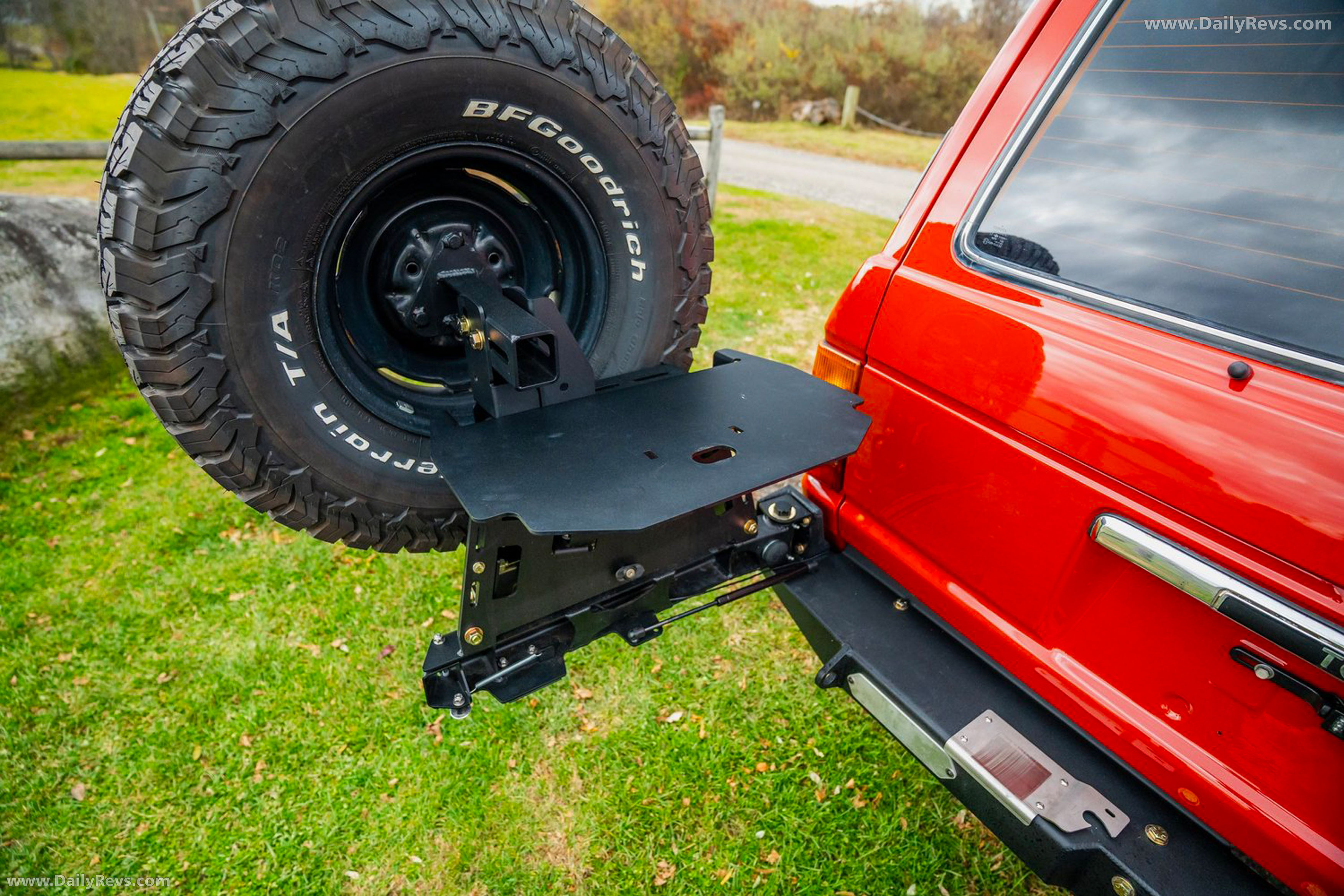 1985 Legacy Overland Toyota Land Cruiser FJ60: Meticulously Restored ...