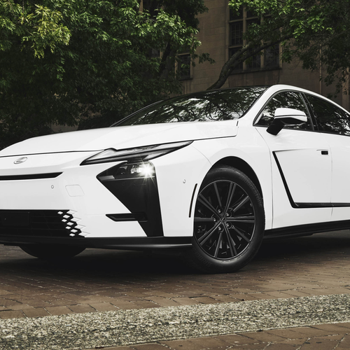 2026 Lexus ES 350h US Version - Previews Quiet Luxury Direction - DailyRevs