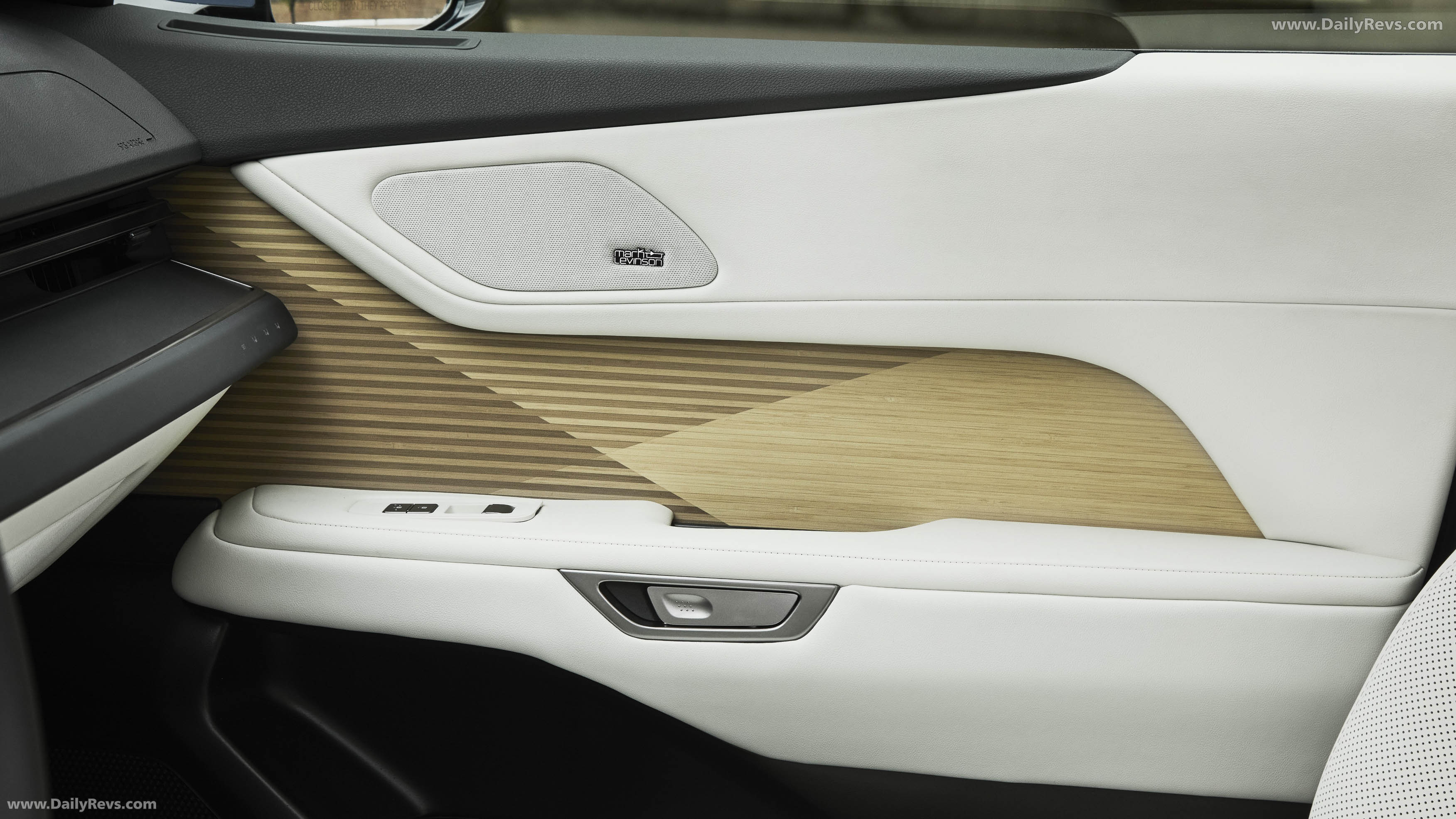 2026 Lexus ES 350h US Version - Previews Quiet Luxury Direction - DailyRevs