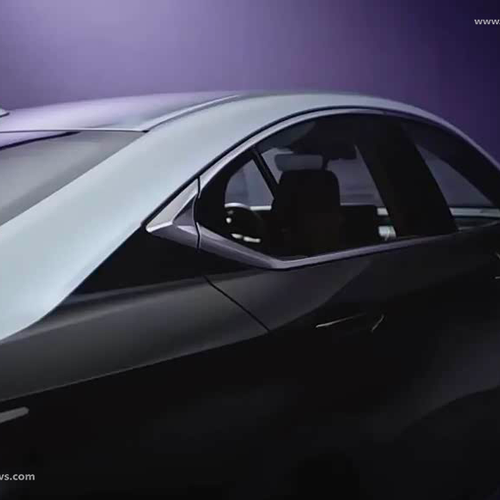 Lexus ES 200 Moon Shadow Edition sedan wears a Maybach-style two-tone ...